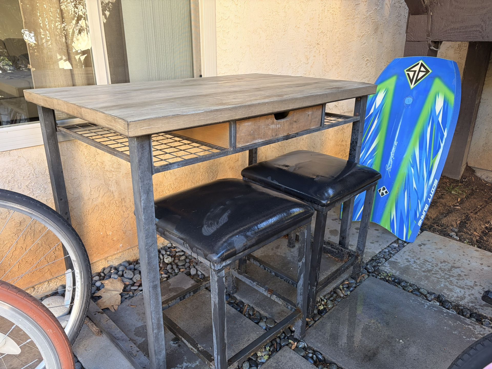Free Table for Sale in Carlsbad, CA - OfferUp