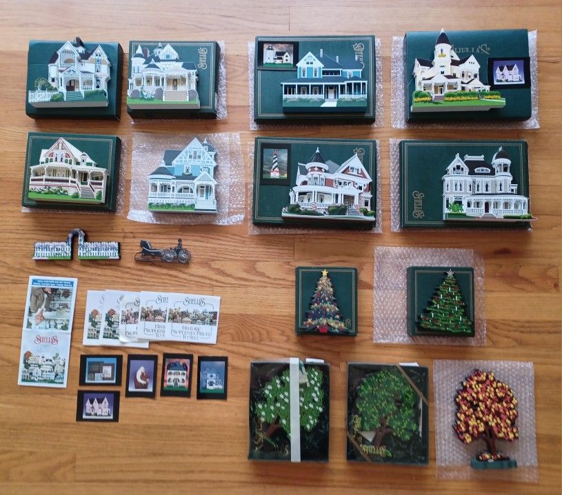 Lot of Vintage Shelia's Collectibles Wooden Houses plus Other Items for ...