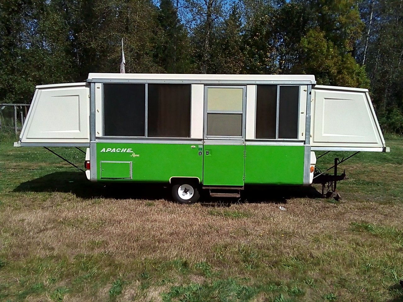 Vintage 1977 Apache Roma Hard Side Popup Camper. $1200.00 OBO for Sale ...