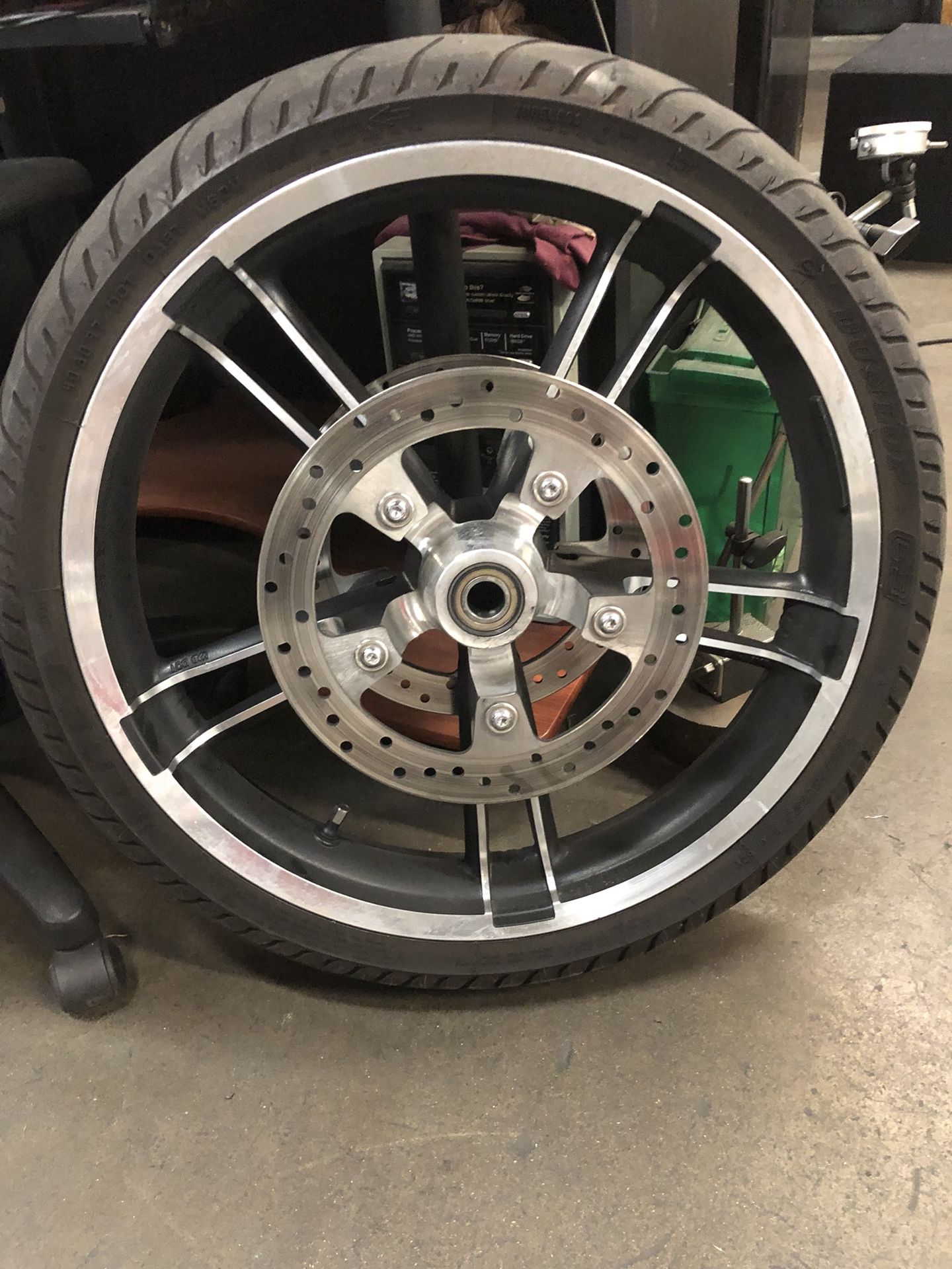 21” Harley-Davidson Enforcer Wheel for Sale in Las Vegas, NV - OfferUp