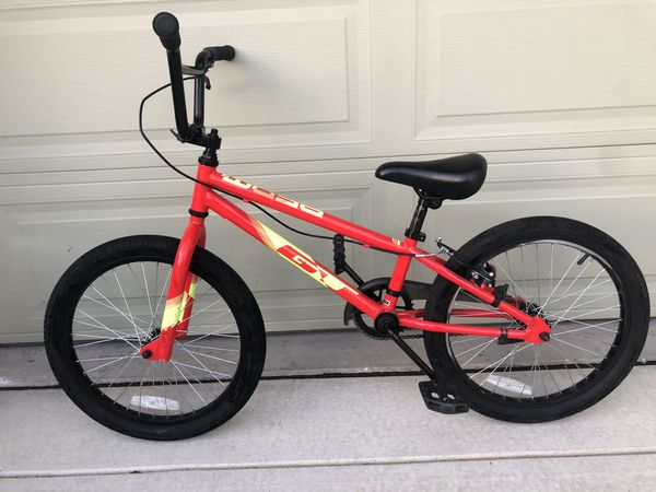 GT BERM BMX KIDS BIKE - 18.5 inches Good Used Condition for Sale in Brentwood, CA - OfferUp