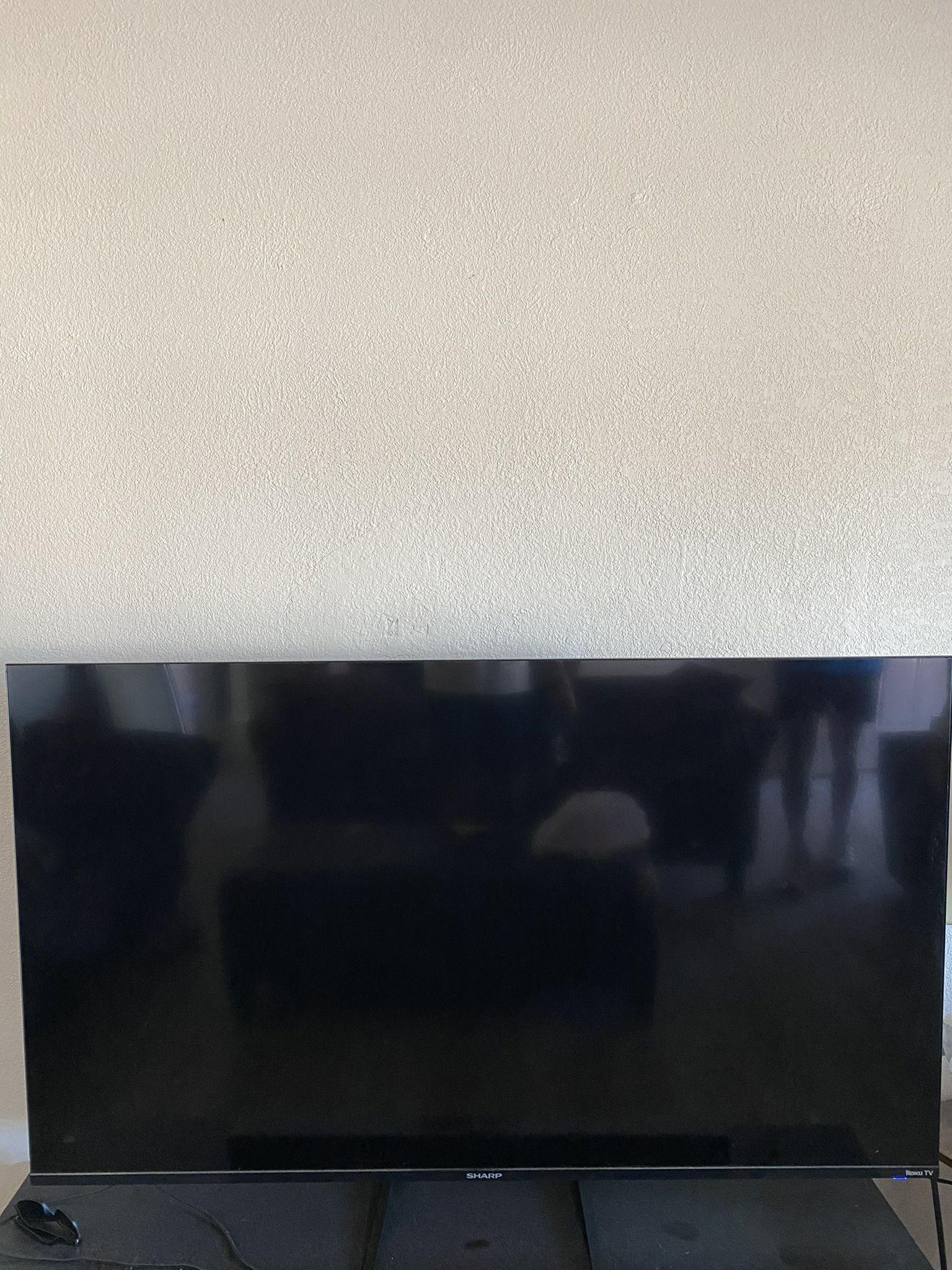 65” Sharp Roku Tv for Sale in Tempe, AZ - OfferUp