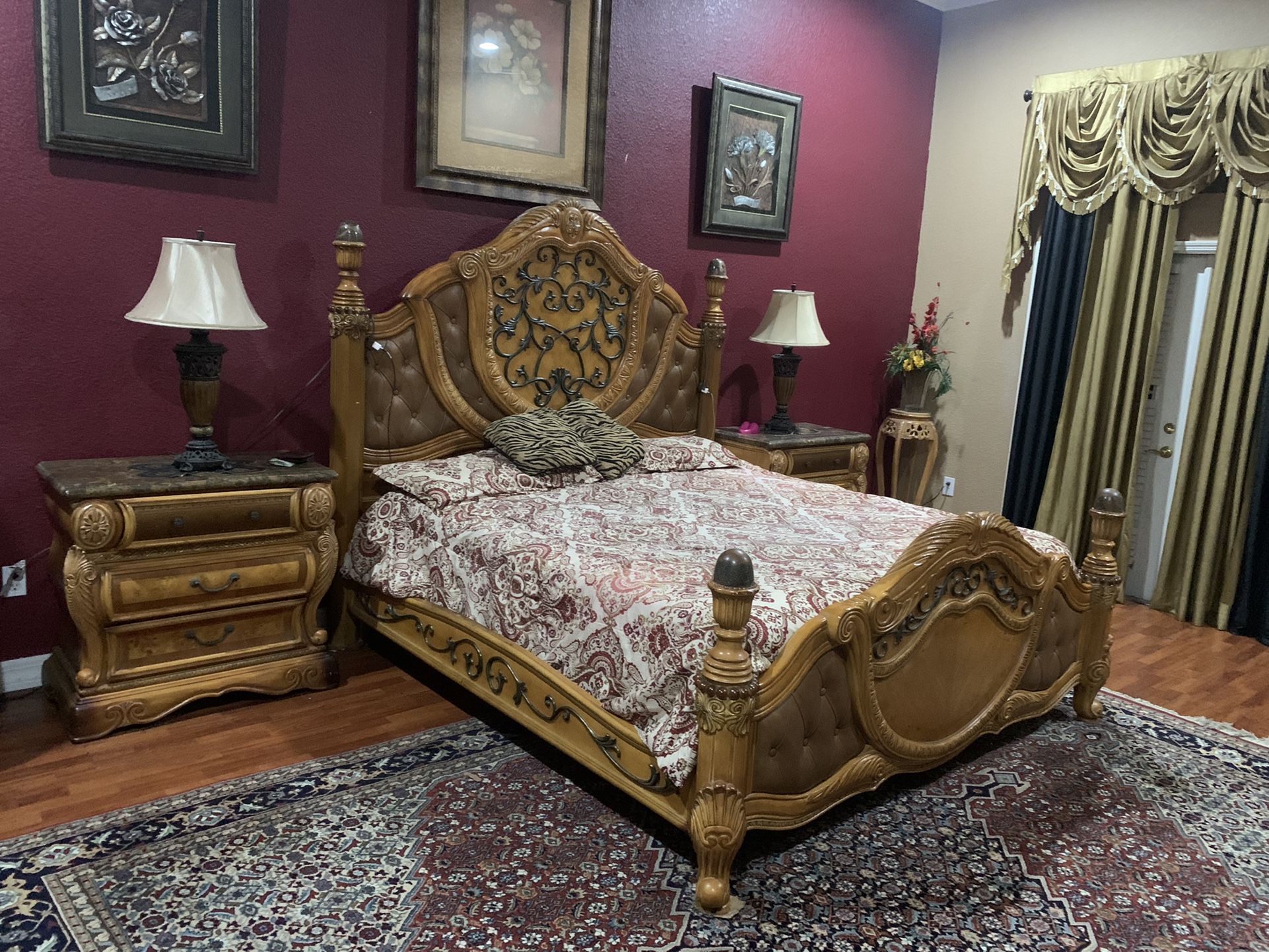 Michael Amini Trevi King Size Bedroom Set for Sale in Tampa, FL - OfferUp