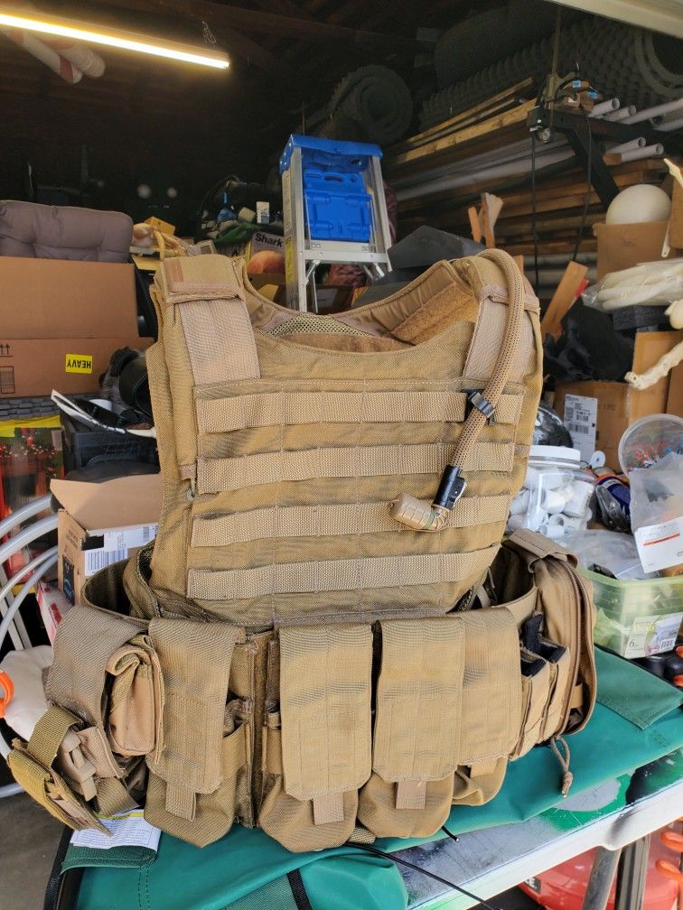 Eagle Industries MMAC Tactical Vest (Molle) for Sale in Bellflower, CA ...