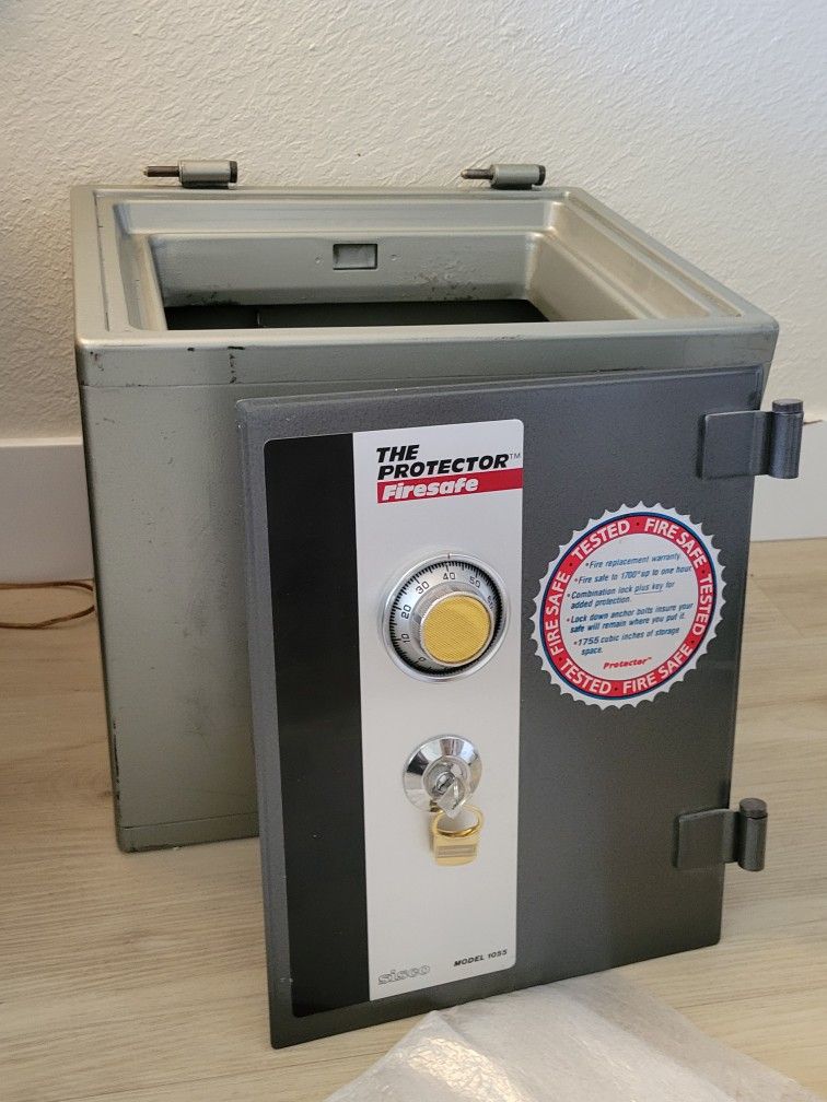 Small Steel Personal Safe. Combo And Key for Sale in Claremont, CA ...