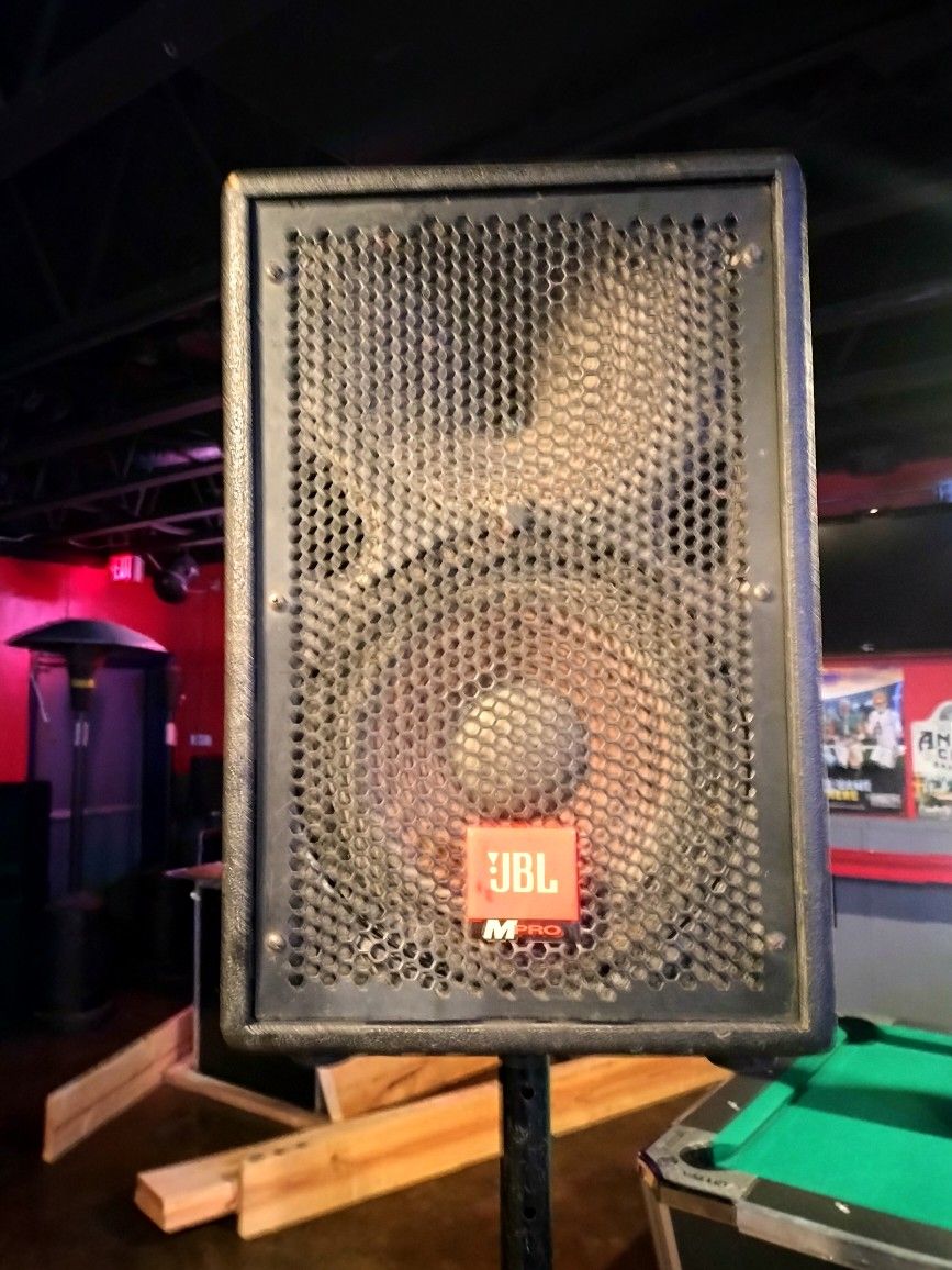 JBL M-PRO PASSIVE SPEAKER COMBO for Sale in Santa Ana, CA - OfferUp