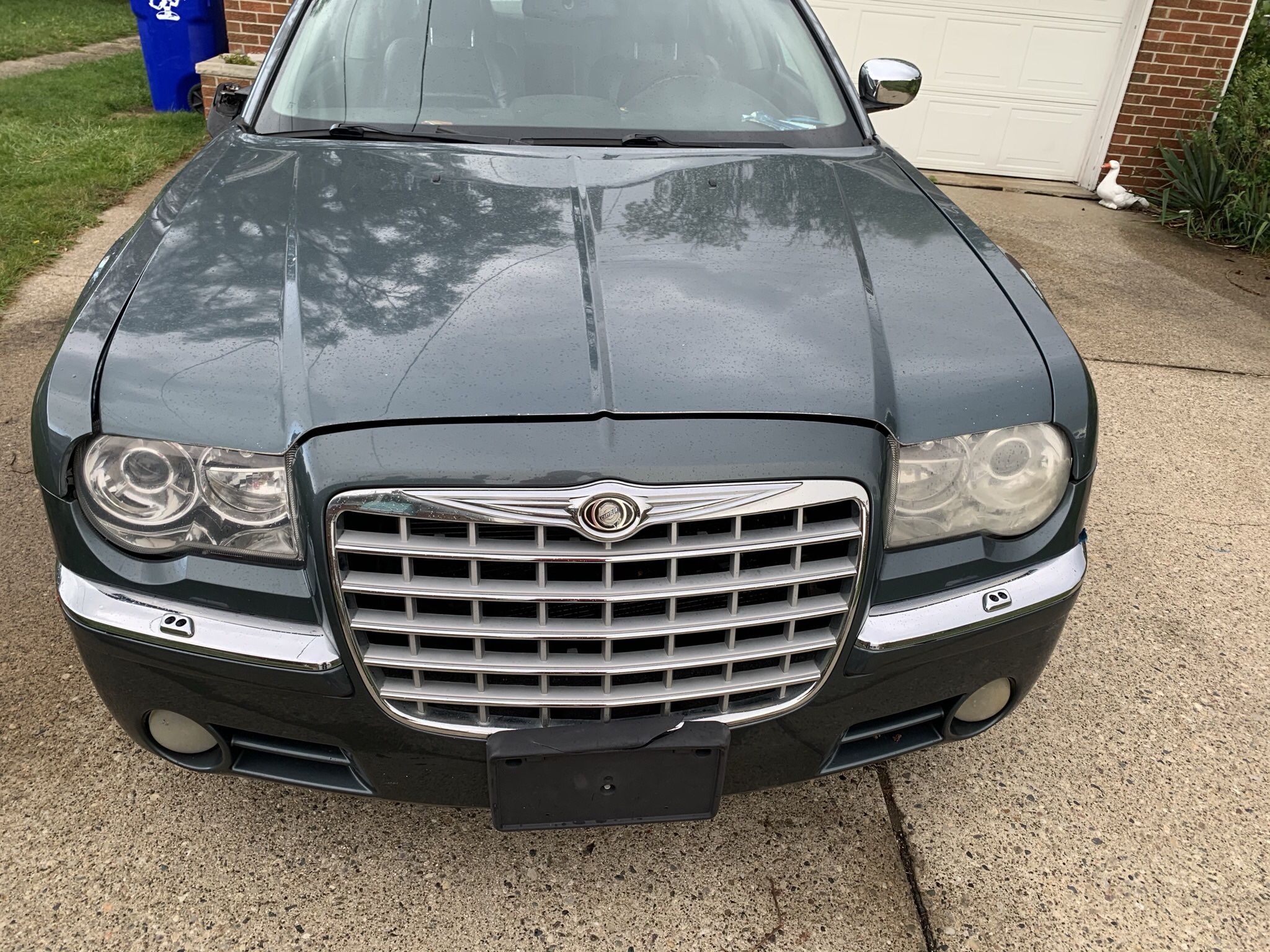 Chrysler 300c V8 Hemi RT for Sale in Detroit, MI - OfferUp