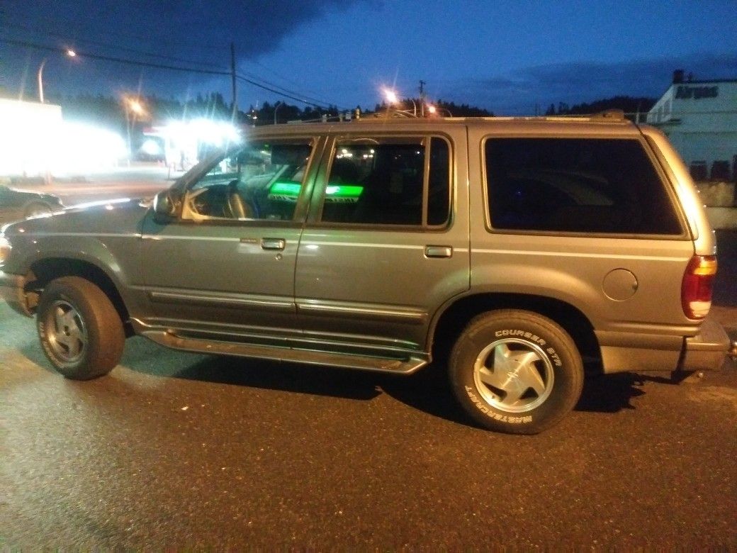 1998 Ford Explorer for Sale in Oregon City, OR - OfferUp