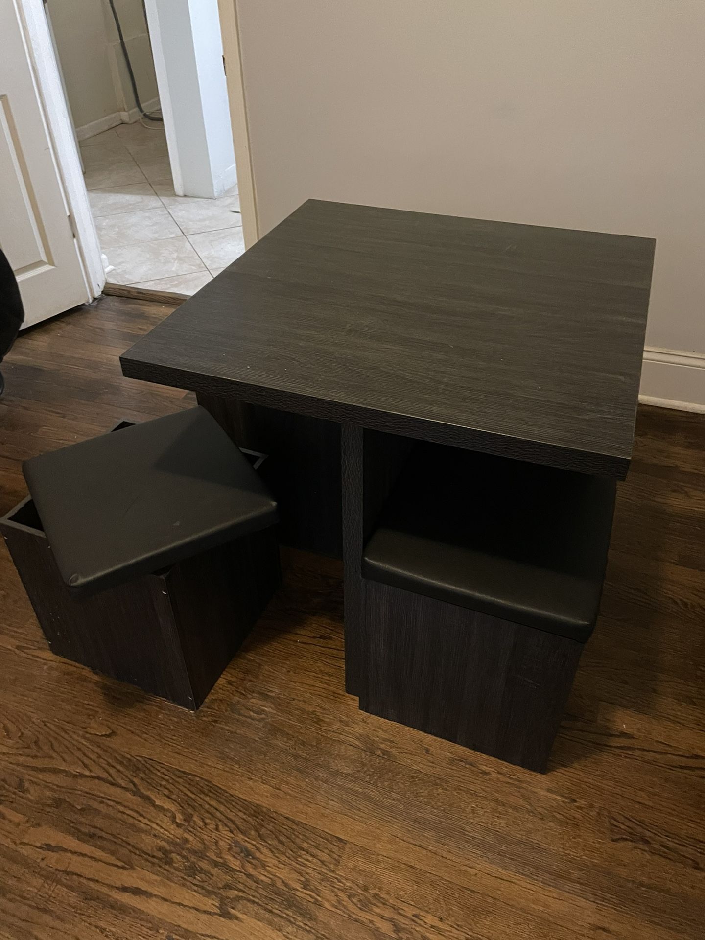 Card/Dining Table for Sale in Chicago, IL - OfferUp