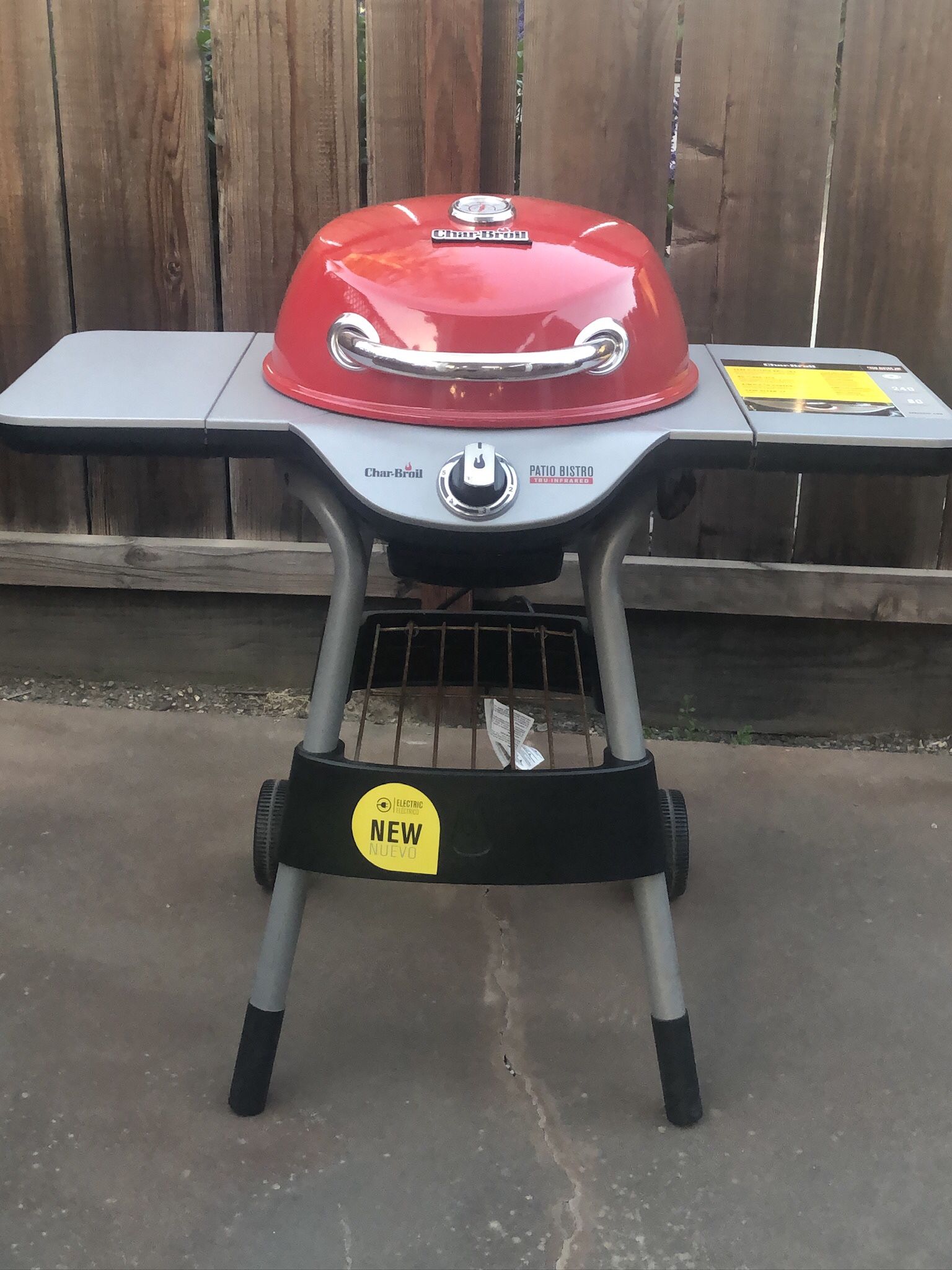 Char-Broil Tru-Infrared PATIO BISTRO - RED GRILL for Sale in Hughson ...