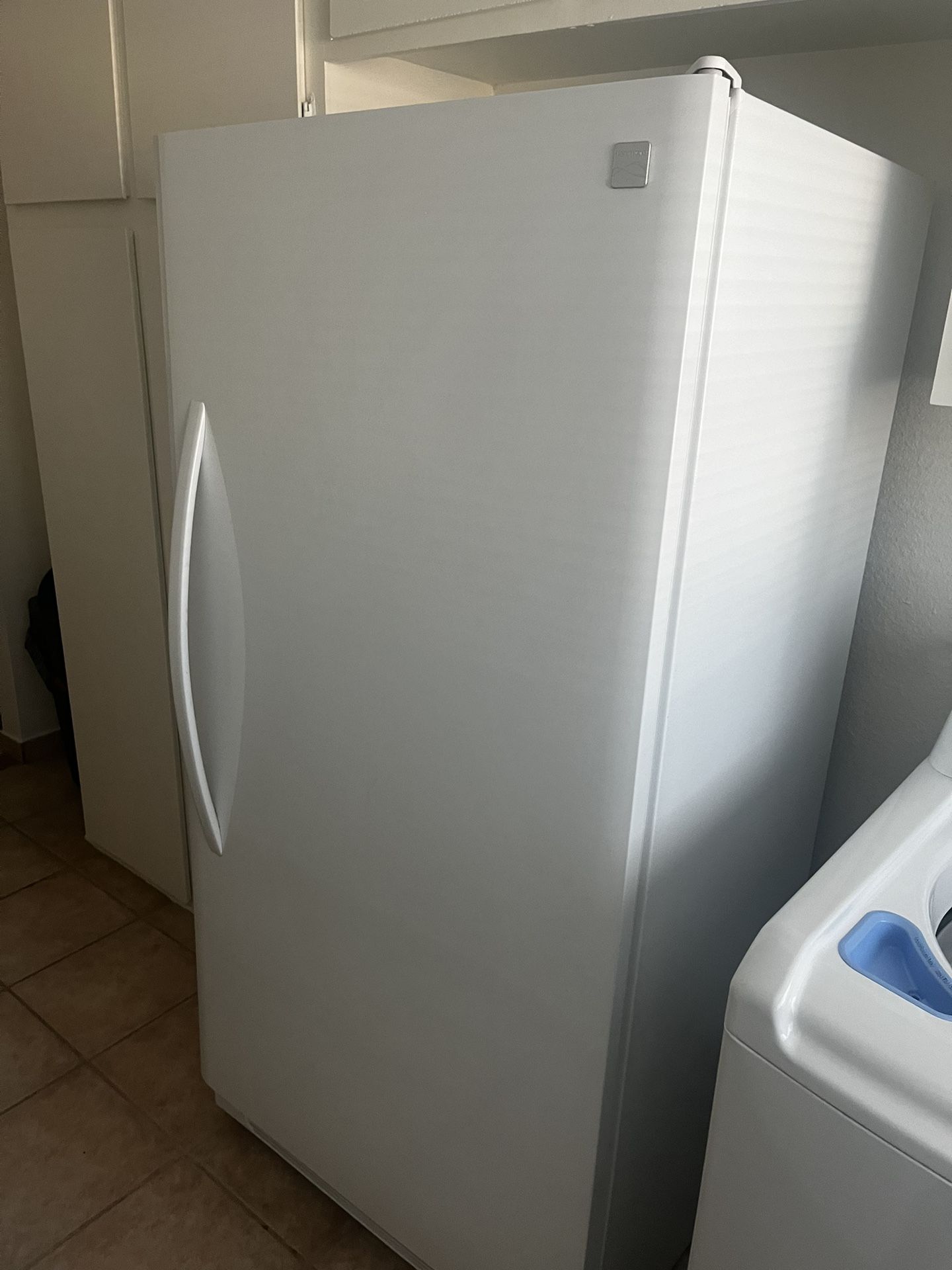 Kenmore Stand Up Freezer for Sale in Tempe, AZ - OfferUp