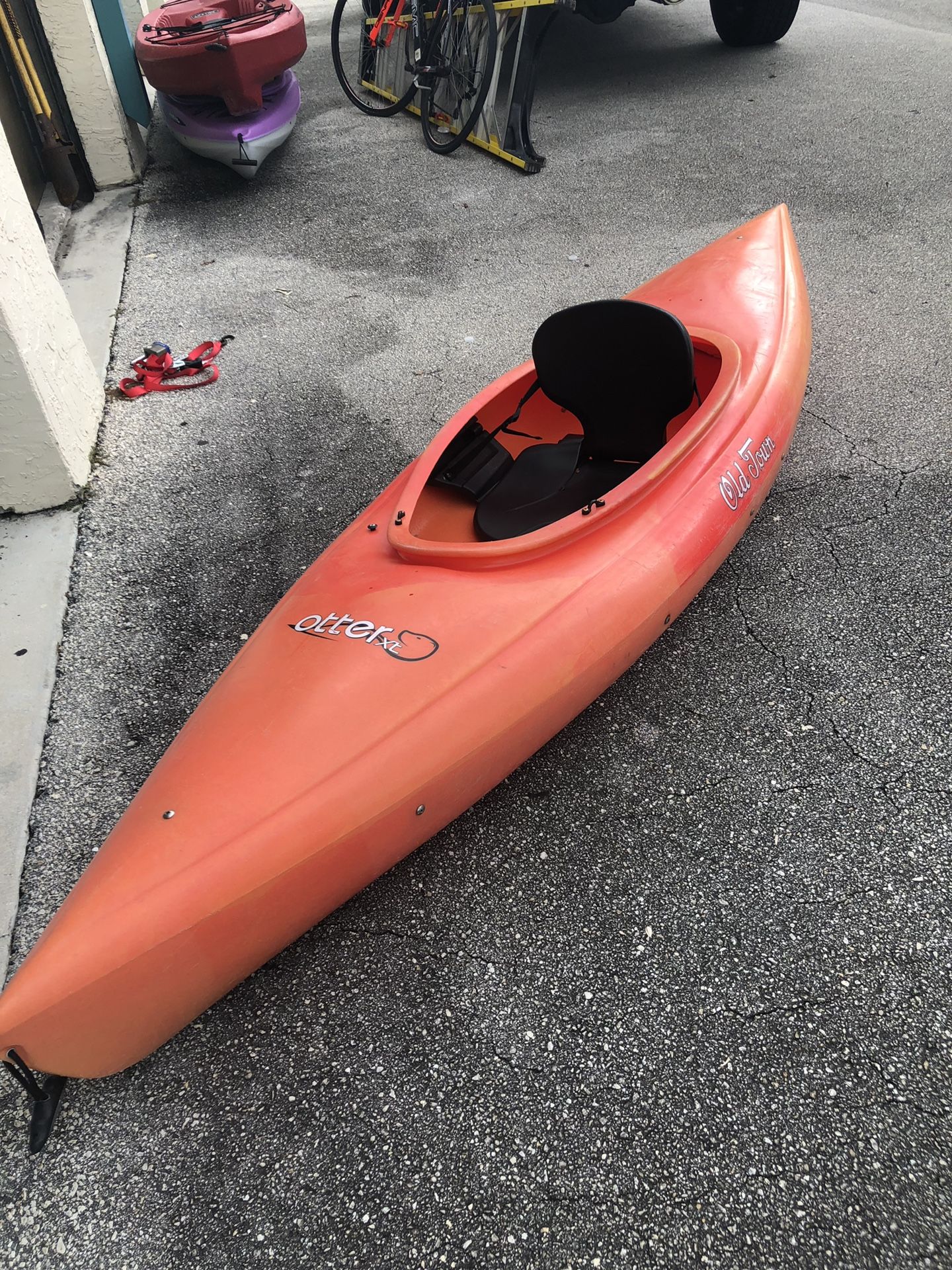 Old town otter xt kayak for Sale in Hollywood, FL - OfferUp