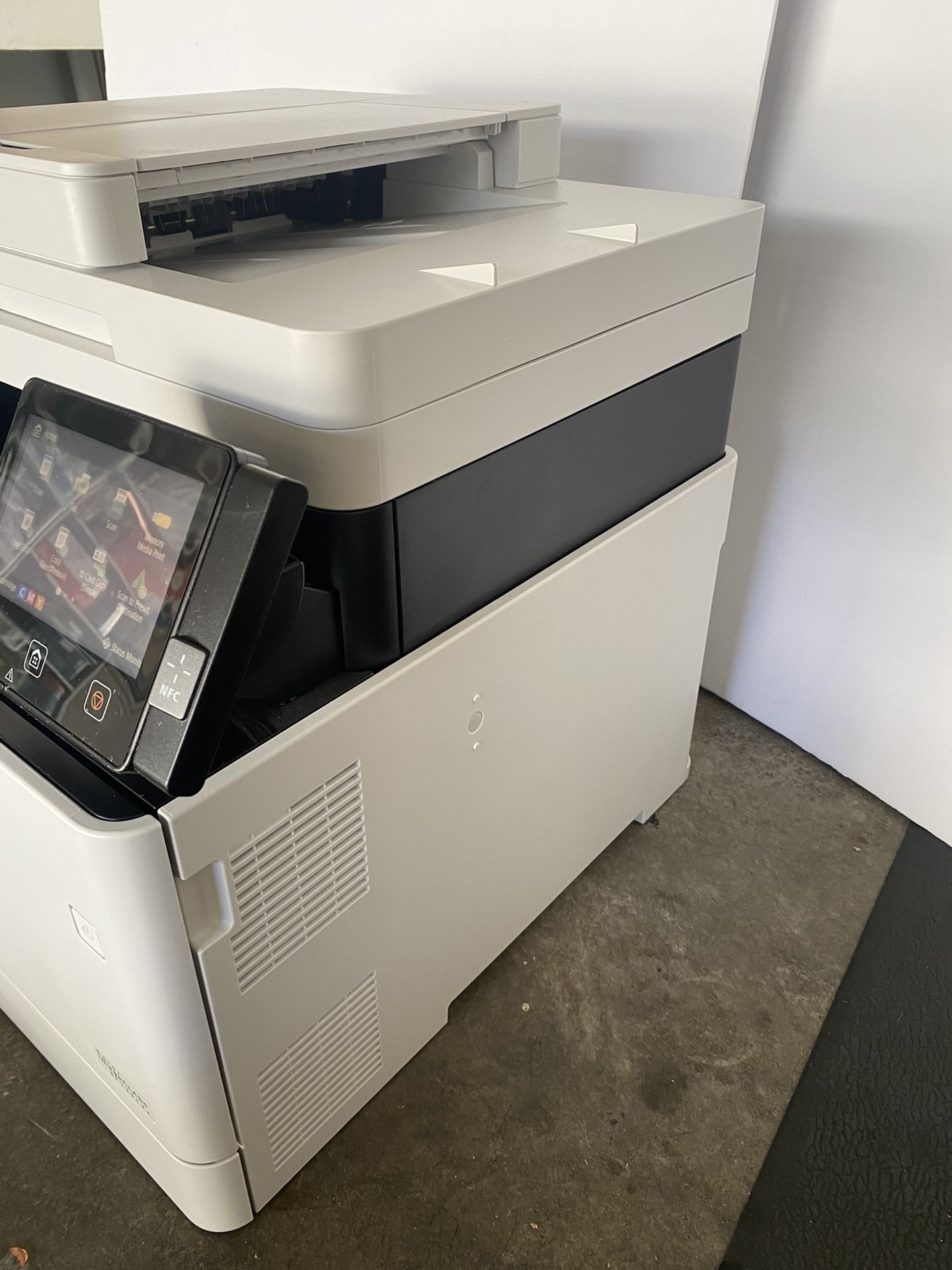 Canon imageCLASS MF733CDW Color Laser All In One Printer Printing Graphic arts