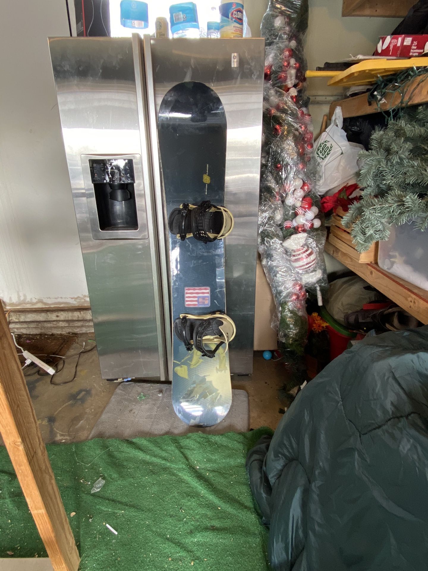 Snowboard for Sale in Upland, CA - OfferUp