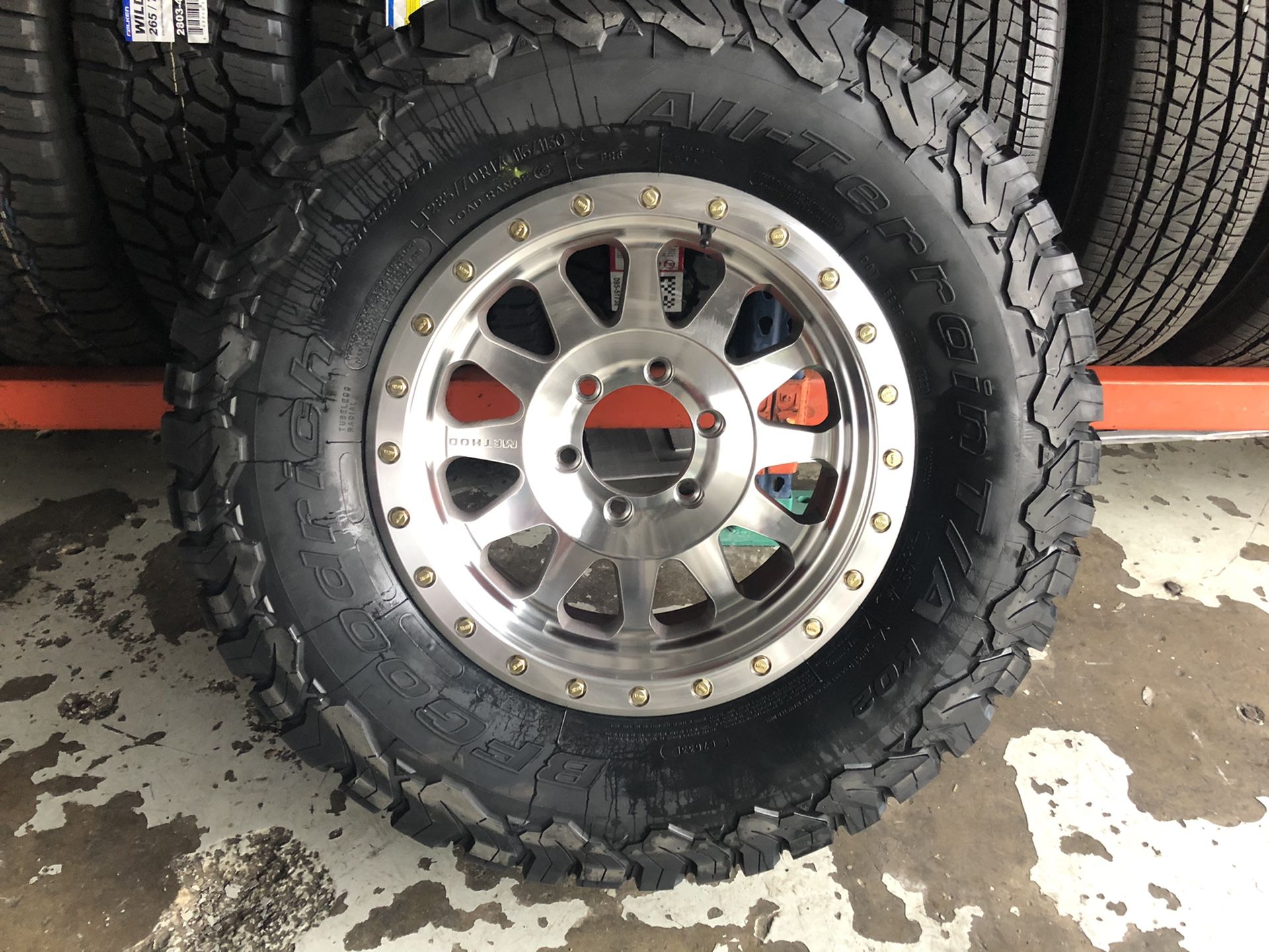 2020 method 304 double standard with bfgoodrich ko2 285/70/17 Tacoma ...