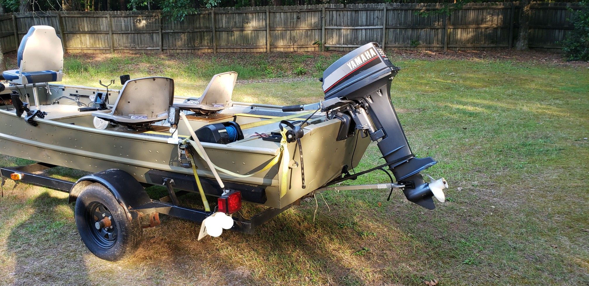 Bass TRACKER Boat - Aluminum 16 ft with ipilot for Sale in Fairburn, GA ...