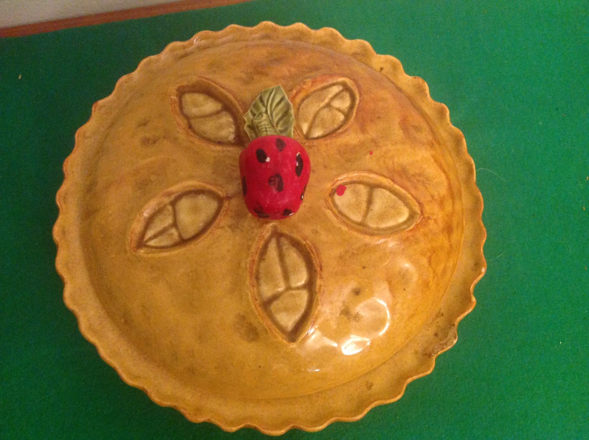 Pie Crust Guard White Plastic Pie Gate Keeper - Adjustable Quiche & Pie ...