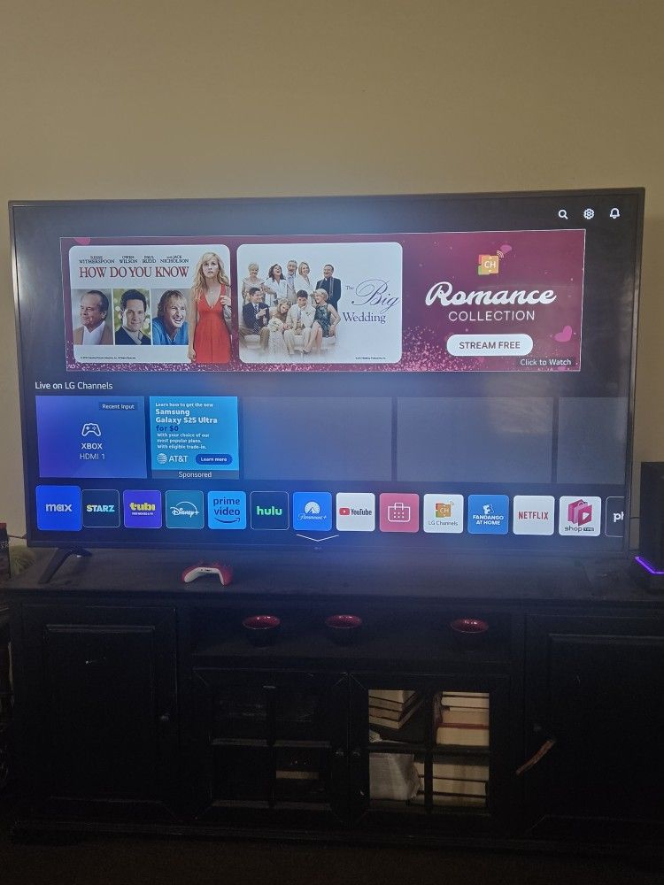 89 Inch 4k LG UHD Smart TV for Sale in Phoenix, AZ - OfferUp