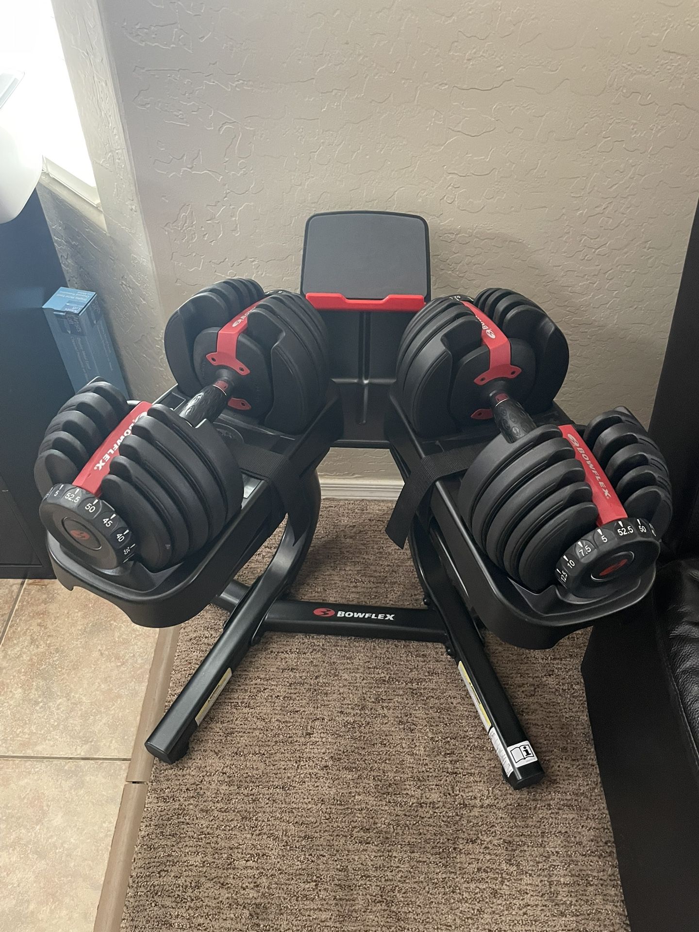 Bowflex 552 Dumbbells With Stand for Sale in Queen Creek, AZ - OfferUp