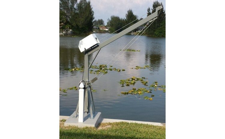 DAVIT MASTER PWC Jet Ski lift Electric Belt Drive for Sale in Miami ...