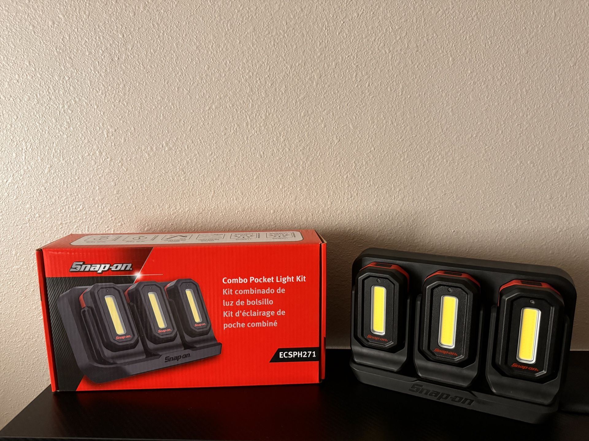 Snap-On 2,700 Lumen Combo Pocket Lights Kit for Sale in Lebanon, OR ...