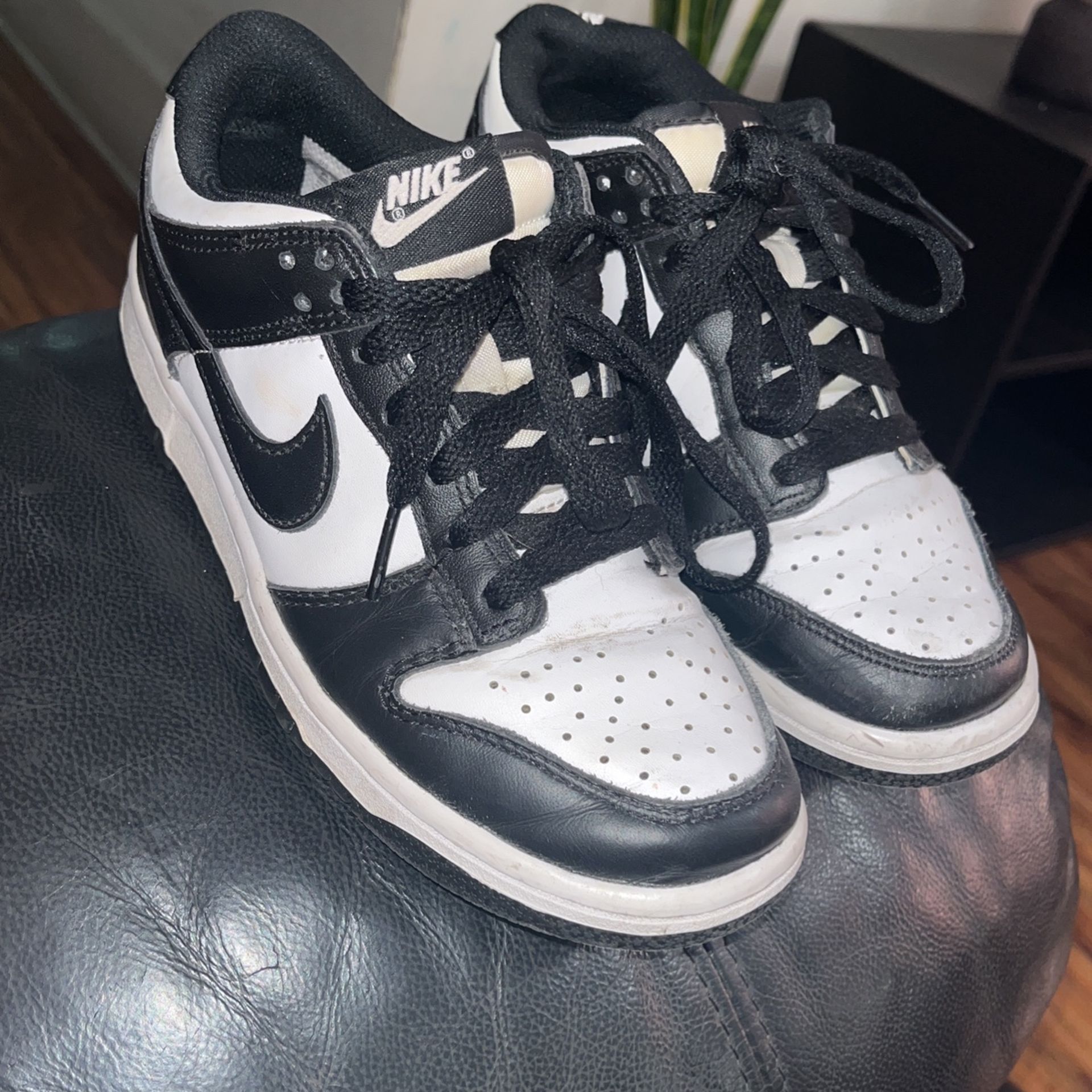Black And White Nike Dunks Size 4.5 Youth for Sale in Long Beach, CA ...