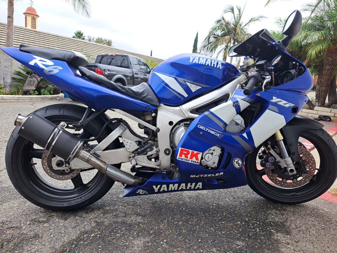 2000 Yamaha Yzf R6 for Sale in Vista, CA - OfferUp