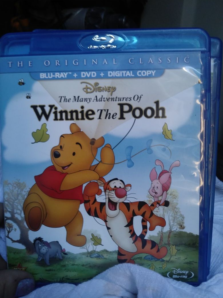 The Many Adventures Of Winnie The Pooh Blu Ray