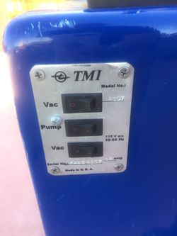 TMI Blitz Carpet Extractor w/ Extras! for Sale in Los Angeles, CA - OfferUp