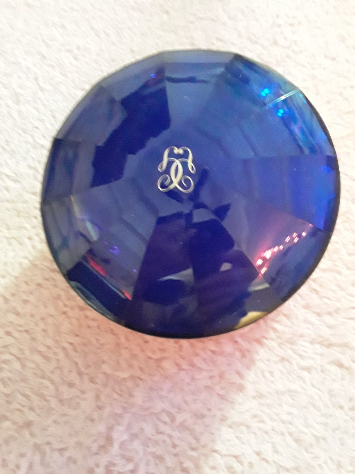 Shalimar Guerlain Paris~Perfumed Dusting Powder for Sale in Phoenix, AZ ...