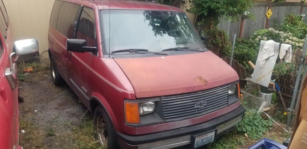 1987 Chevrolet Astro for Sale in Tacoma, WA - OfferUp