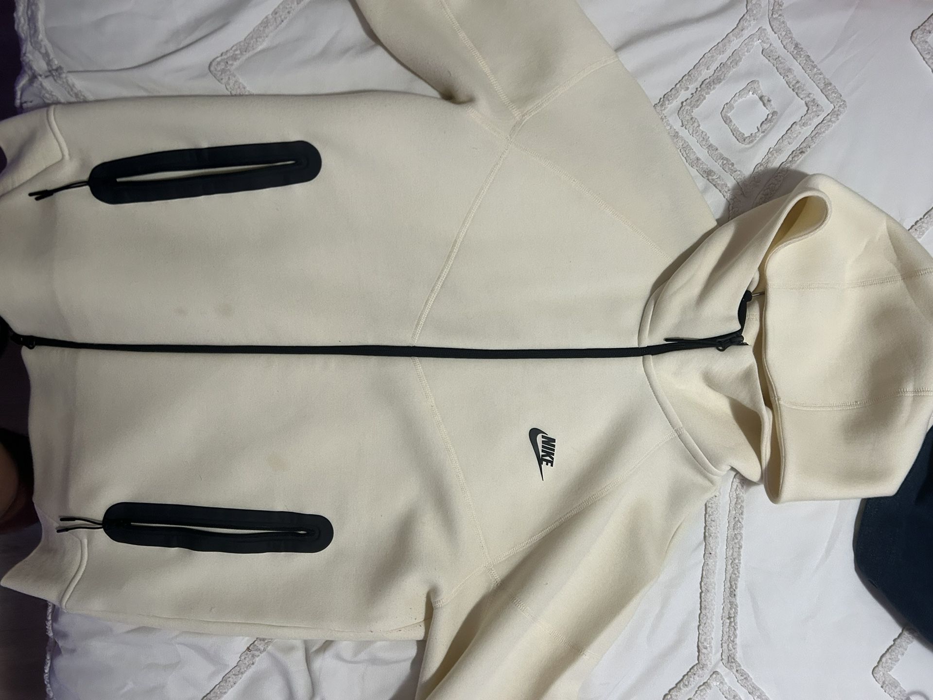 Cream Nike tech hoodie Got it for 130 almost like new for Sale in ...