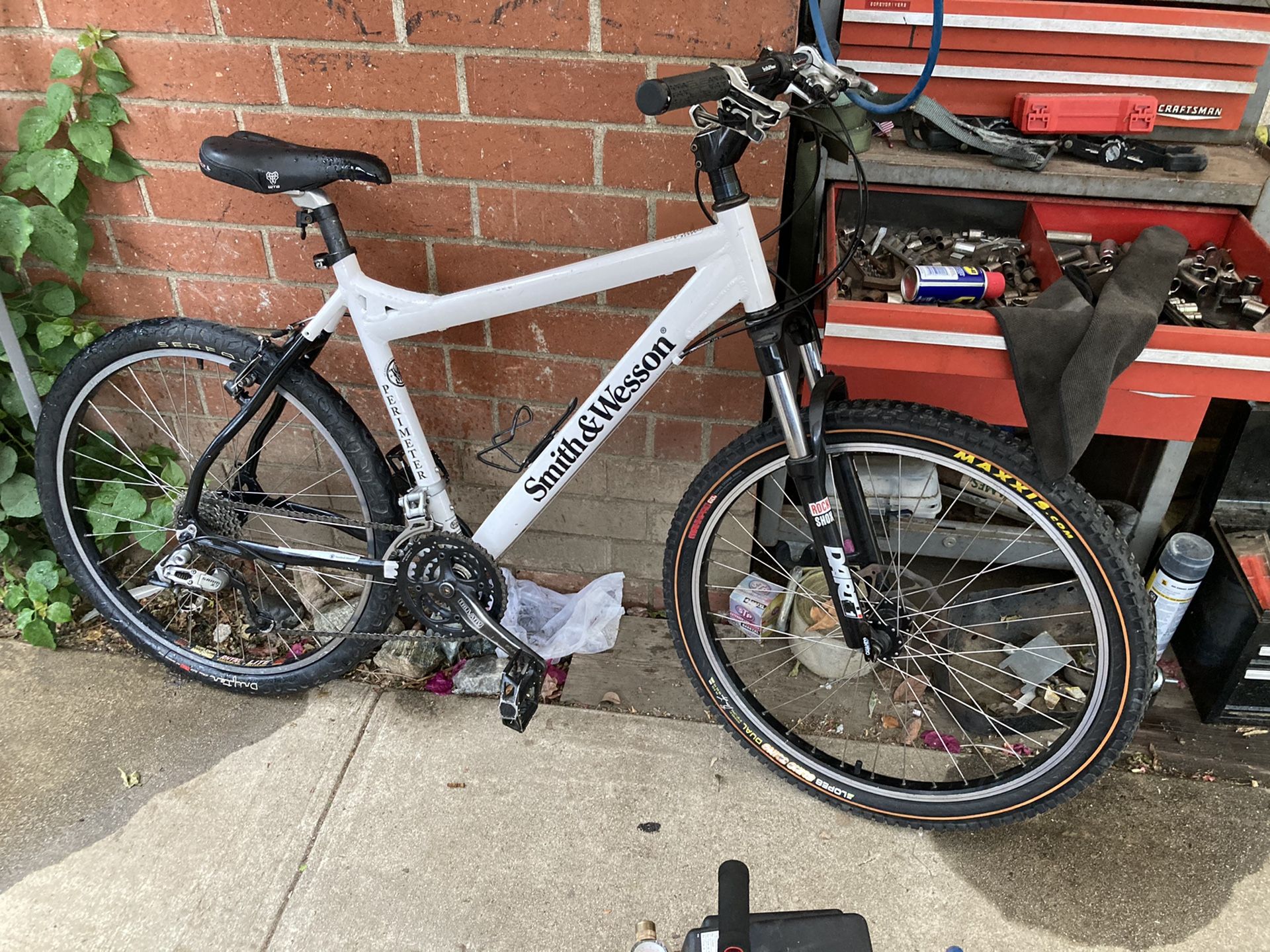 Smith & Wesson Bicycle for Sale in Pomona, CA - OfferUp