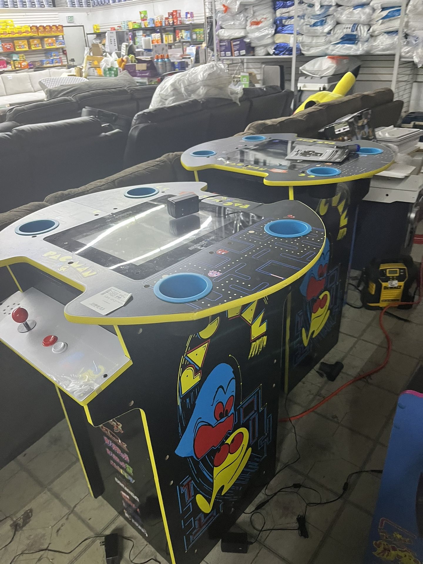 ARCADE UP PAC-MAN Pub Table Arcade Machine for Sale in El Monte, CA ...