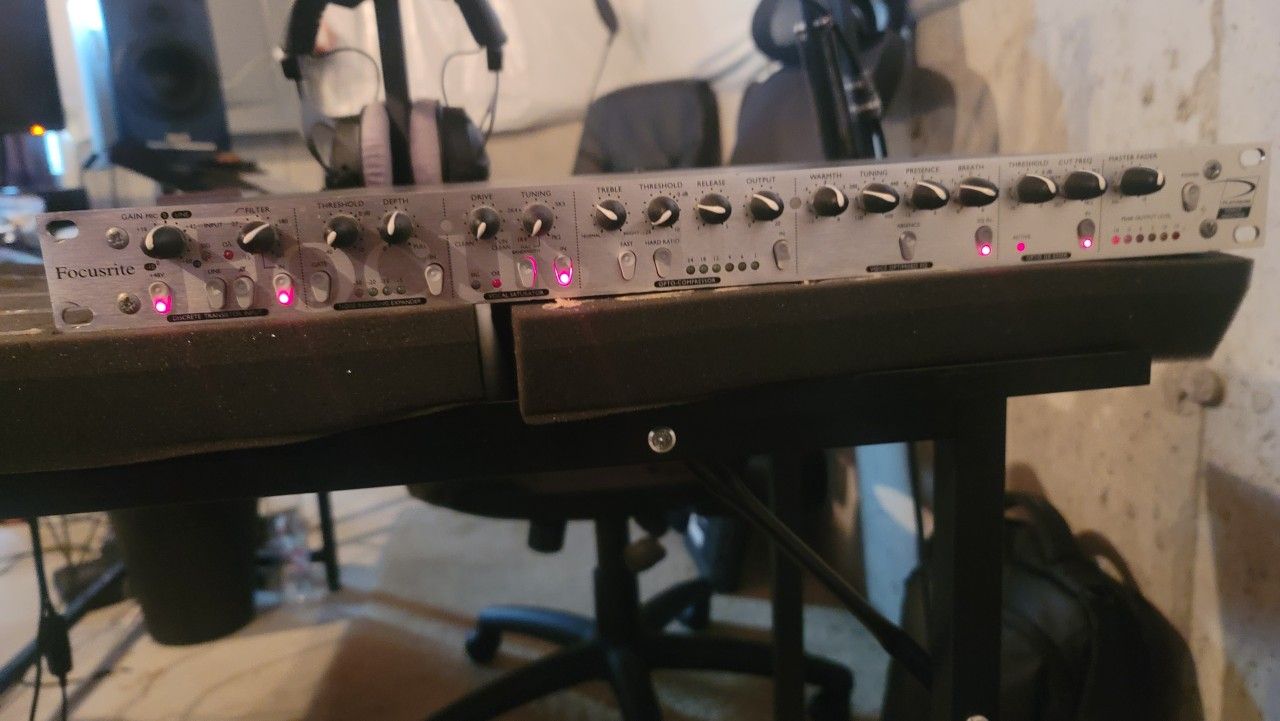 Focusrite Platinum Voicemaster for Sale in Joliet, IL - OfferUp