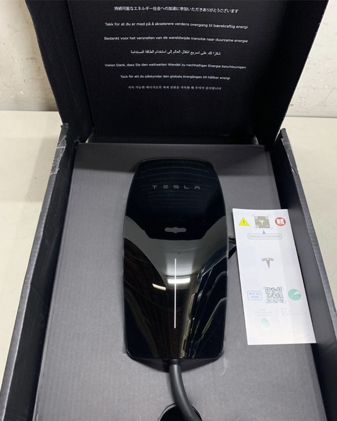 Tesla J1772 Wall Connector - Electric Vehicle (EV) Charger for All EVs ...