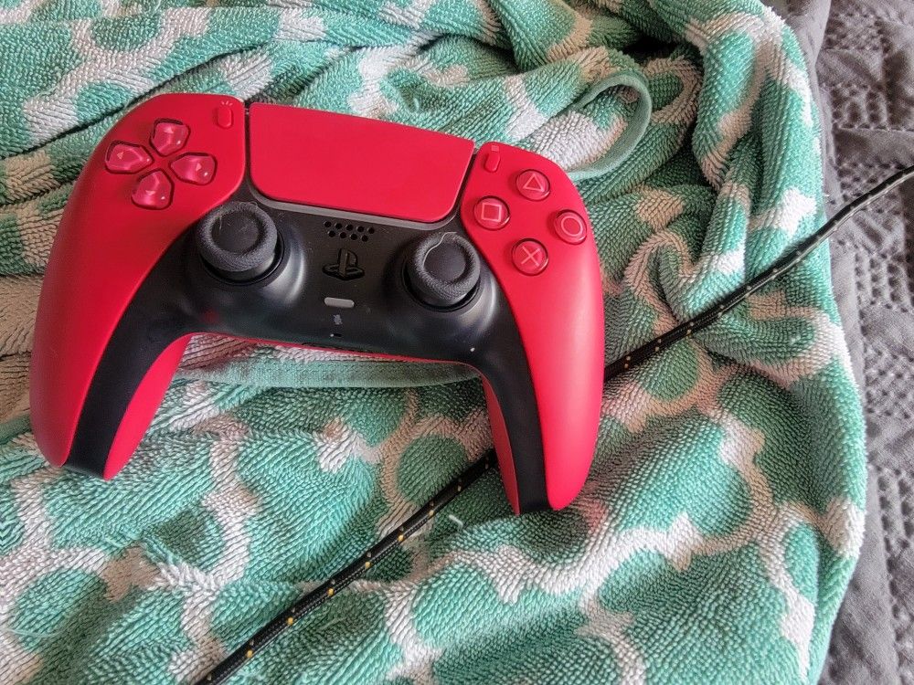 Ps5 Red Controller for Sale in Corona, CA - OfferUp