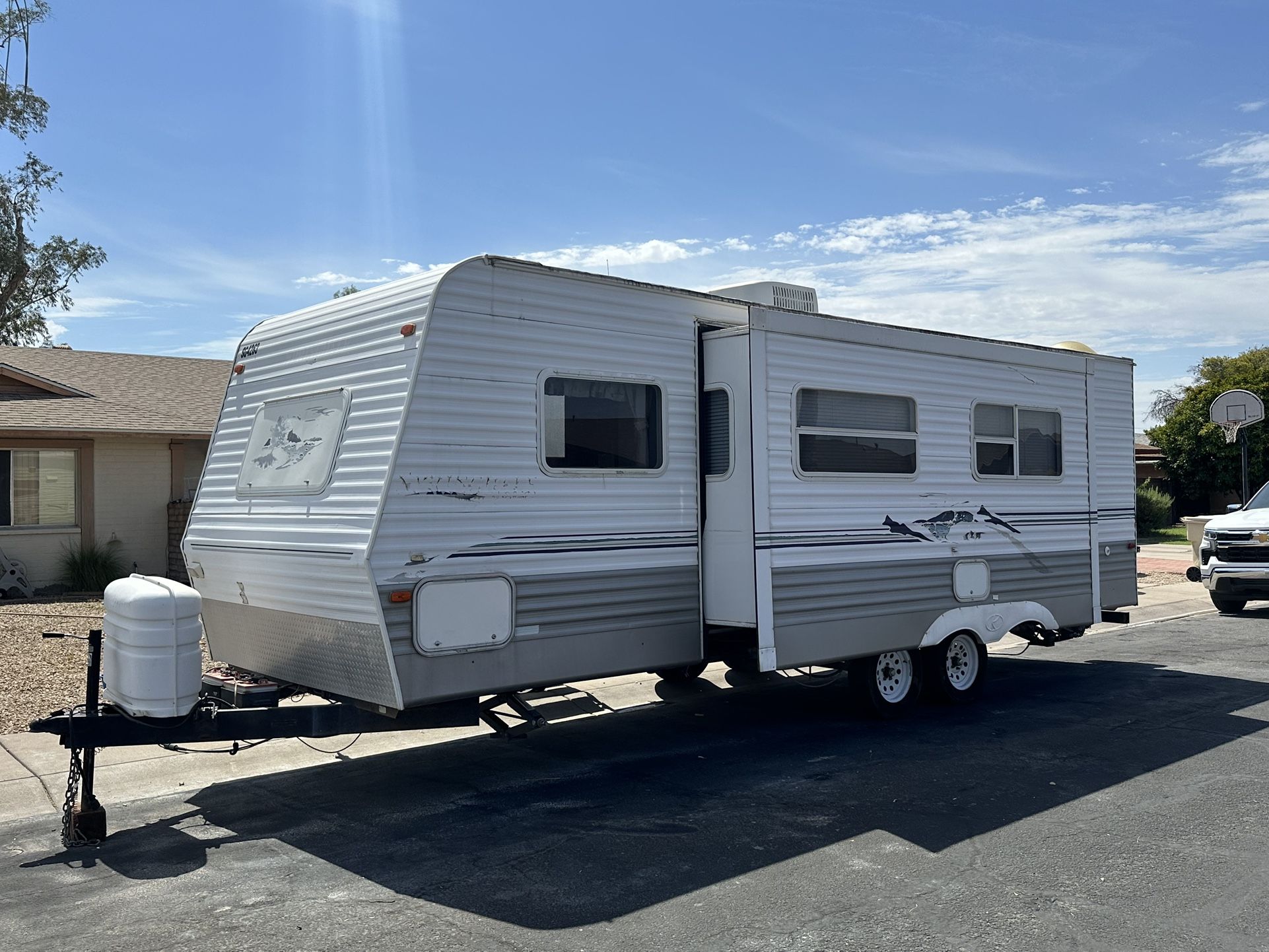 2004 Keystone Springdale 27ft for Sale in Glendale, AZ - OfferUp