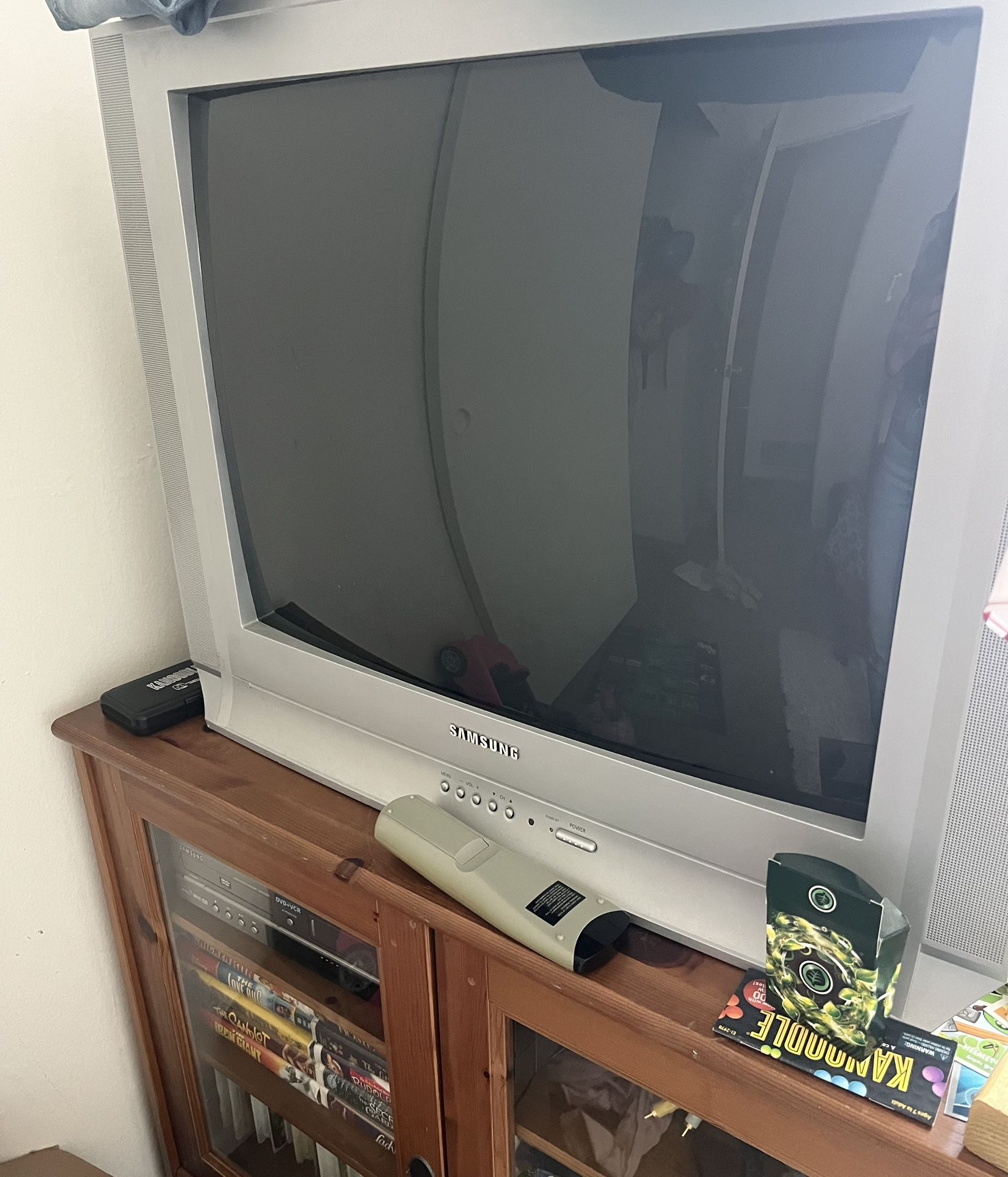 Samsung CRT TV for Sale in Brea, CA - OfferUp