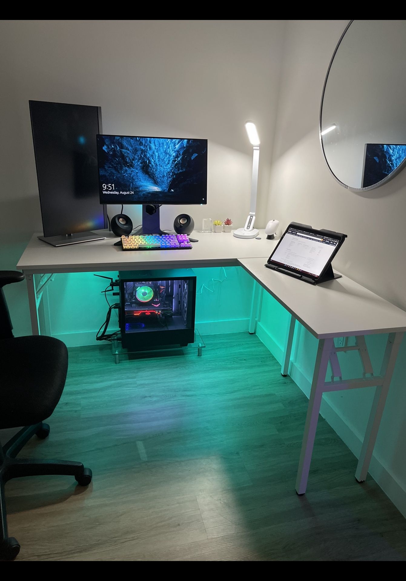 Complete Gaming Set Up Best PC deal In OfferUp for Sale in Miami, FL - OfferUp