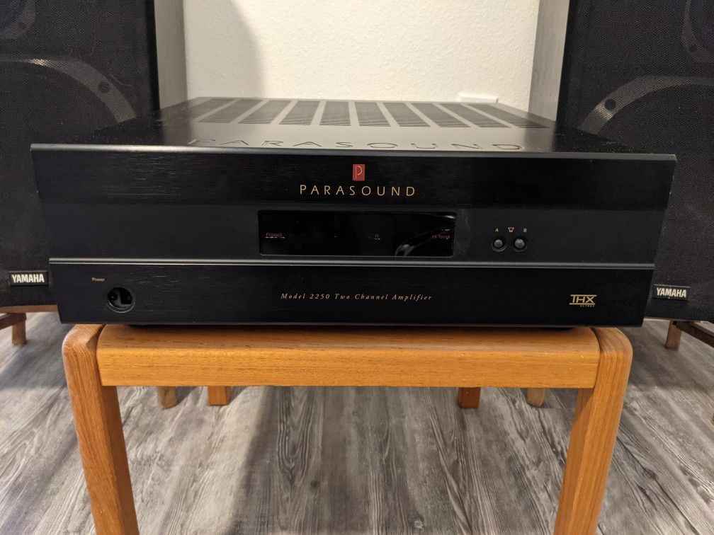 Parasound 2250 for Sale in Phoenix, AZ - OfferUp