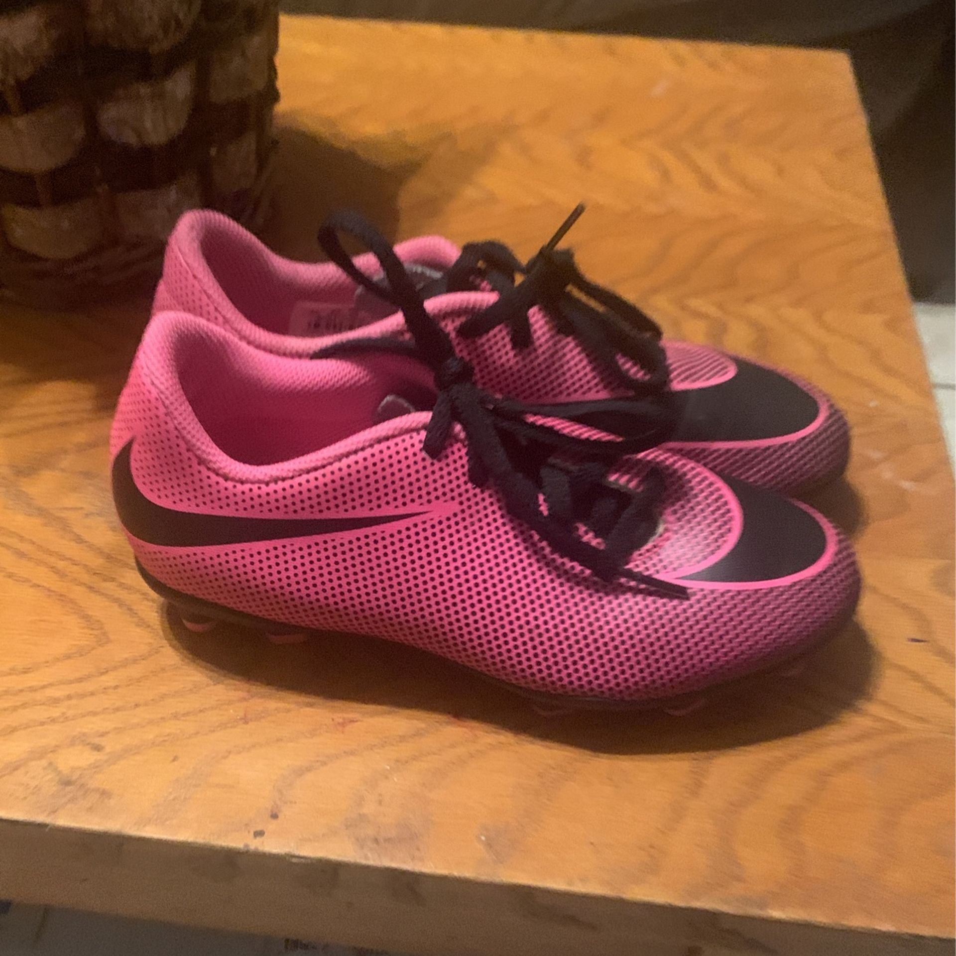 Hot Pink Soccer Cleats For Girls