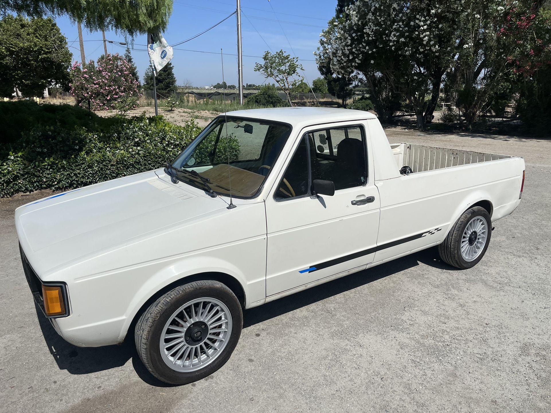 1981 Volkswagen Rabbit Pickup for Sale in Selma, CA - OfferUp