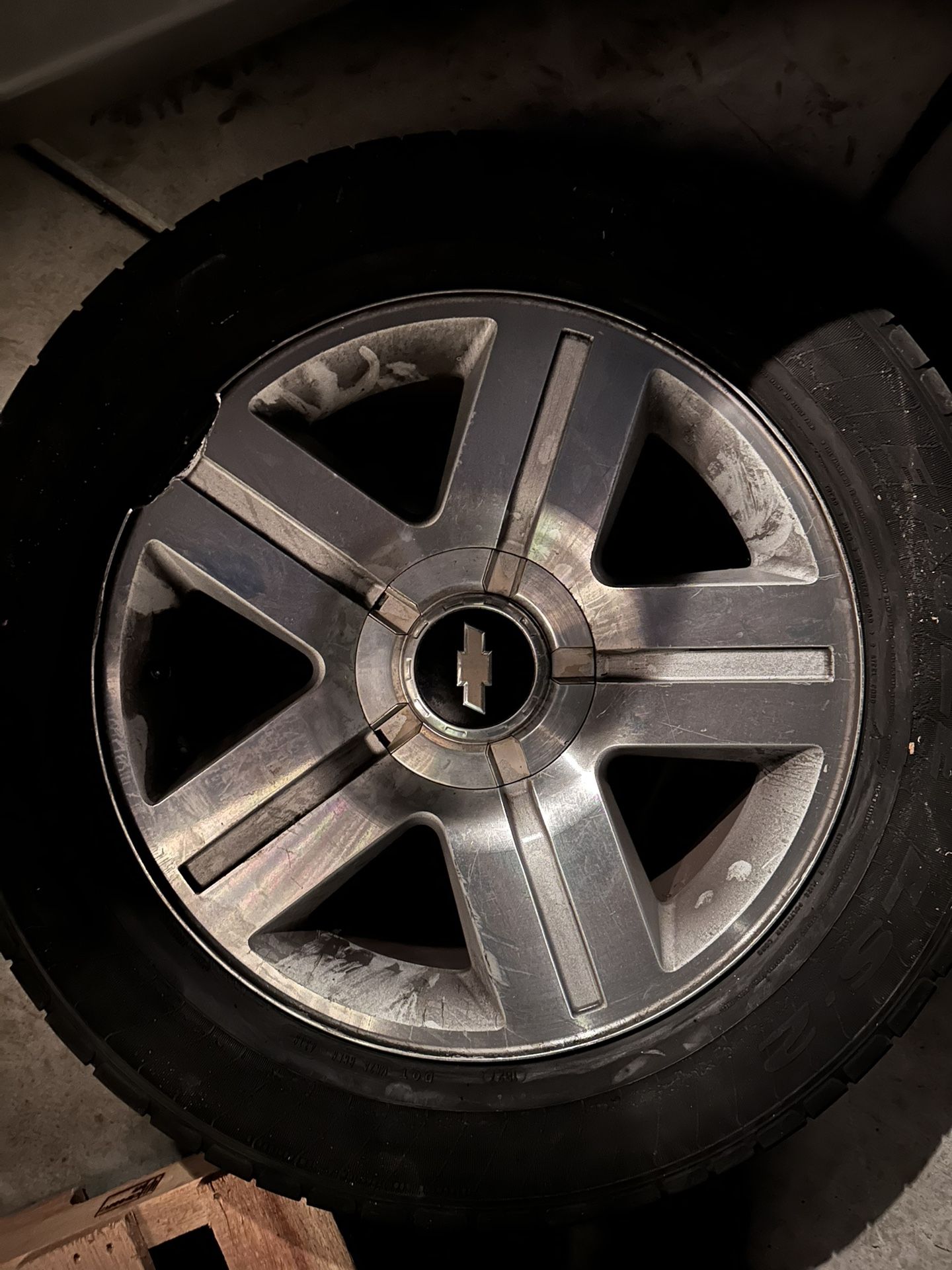 Chevy Tire for Sale in Long Beach, CA - OfferUp