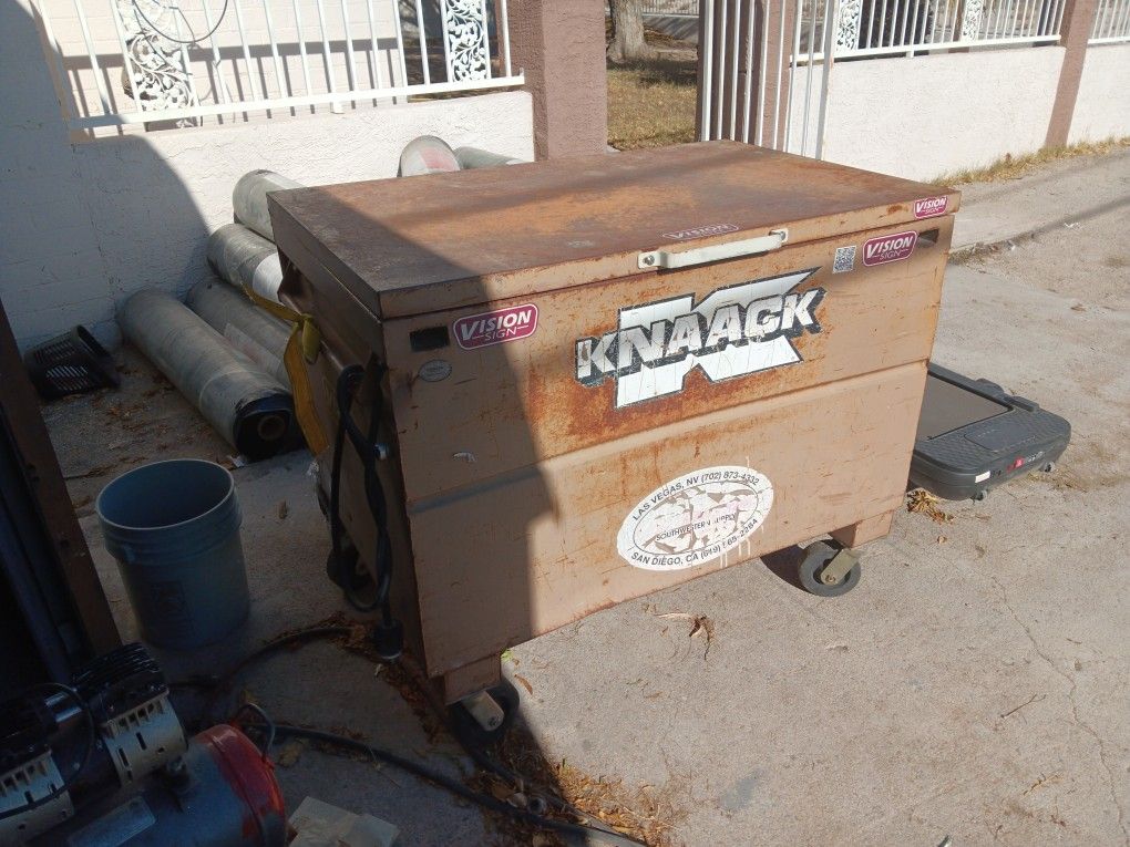 Knack Gang Box for Sale in Las Vegas, NV - OfferUp