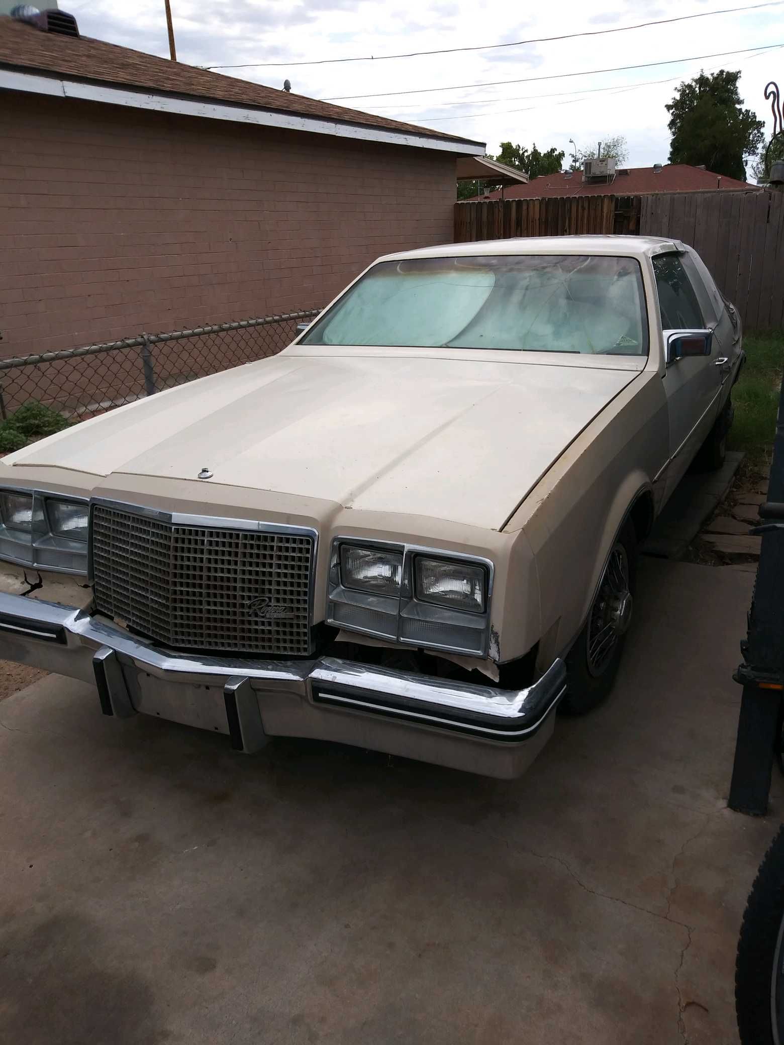 1984 Buick Riviera FWD V8 5.0 for Sale in Phoenix, AZ - OfferUp