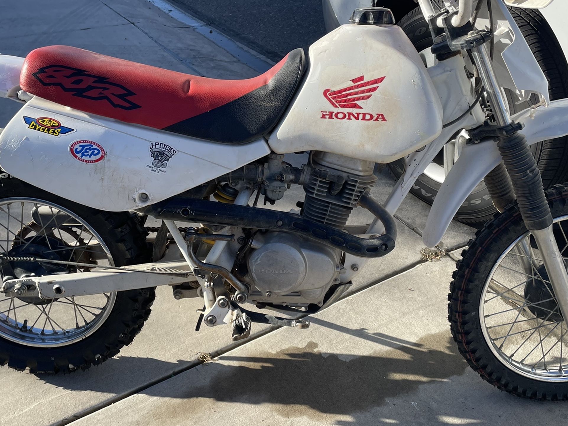 1998 Honda XR80R Dirtbike - WITH TITLE for Sale in Peoria, AZ - OfferUp
