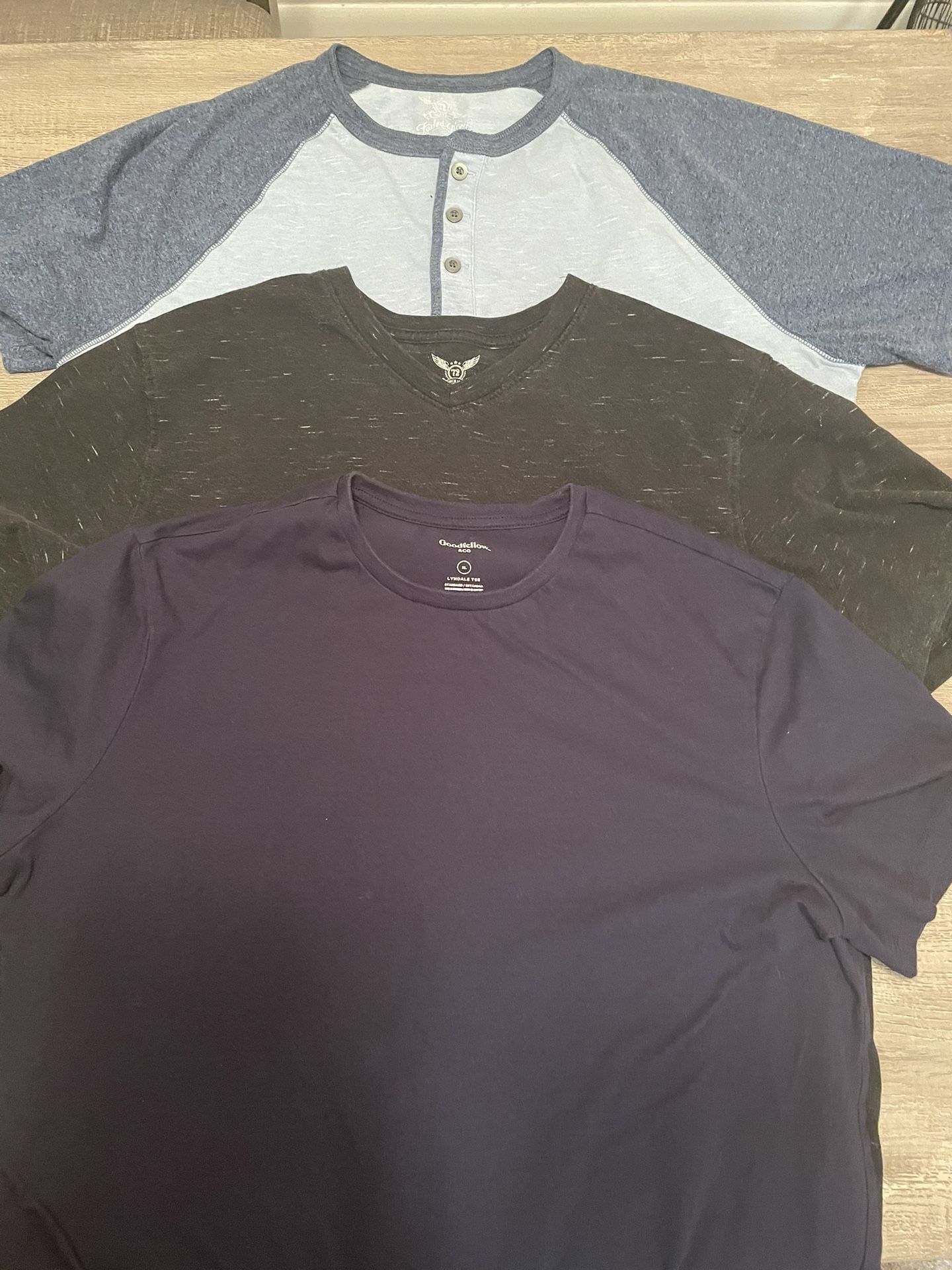 Mens/Boys XL T-shirts Bundle for Sale in San Antonio, TX - OfferUp