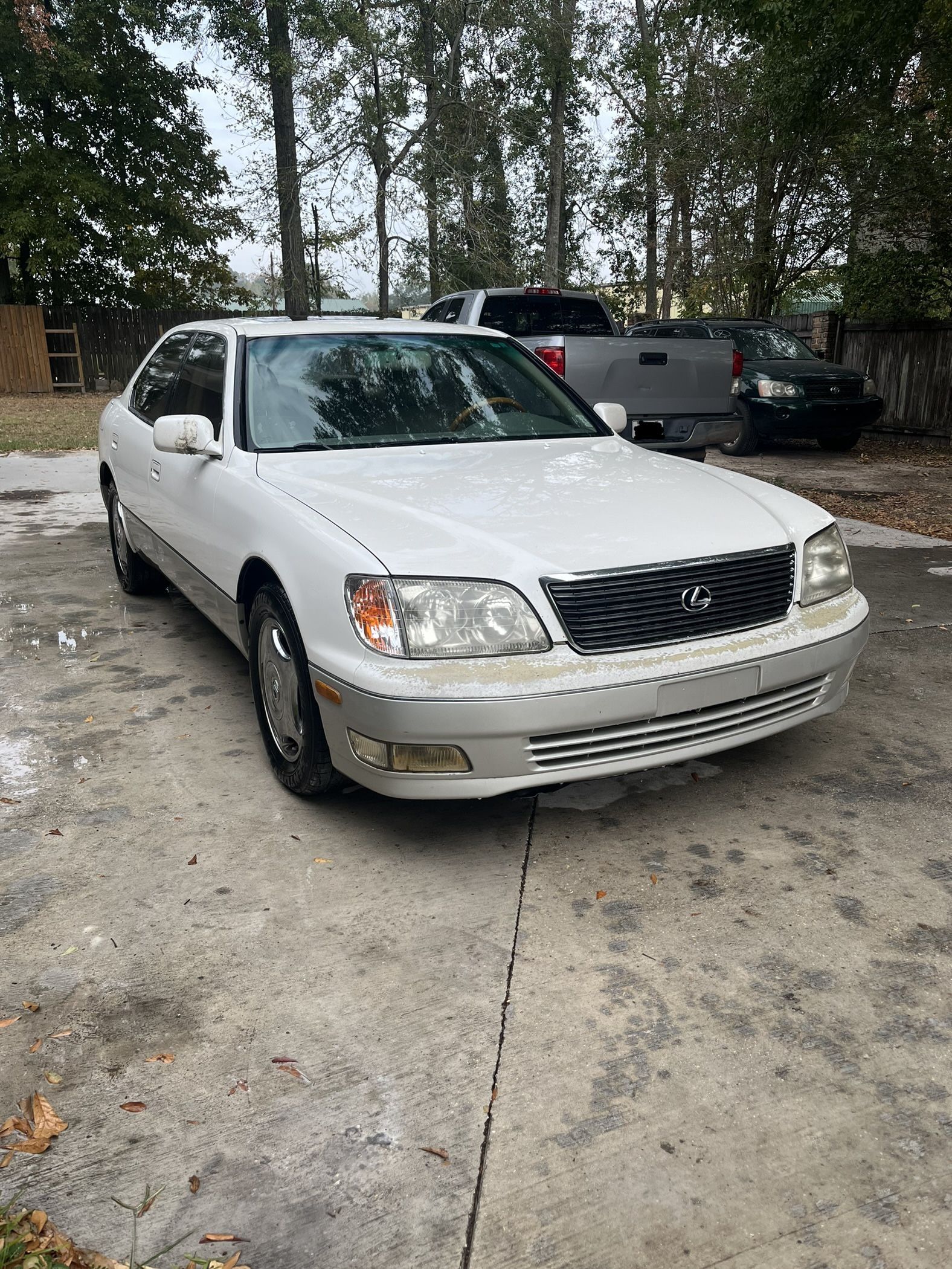 1999 Lexus LS 400 for Sale in Baton Rouge, LA - OfferUp
