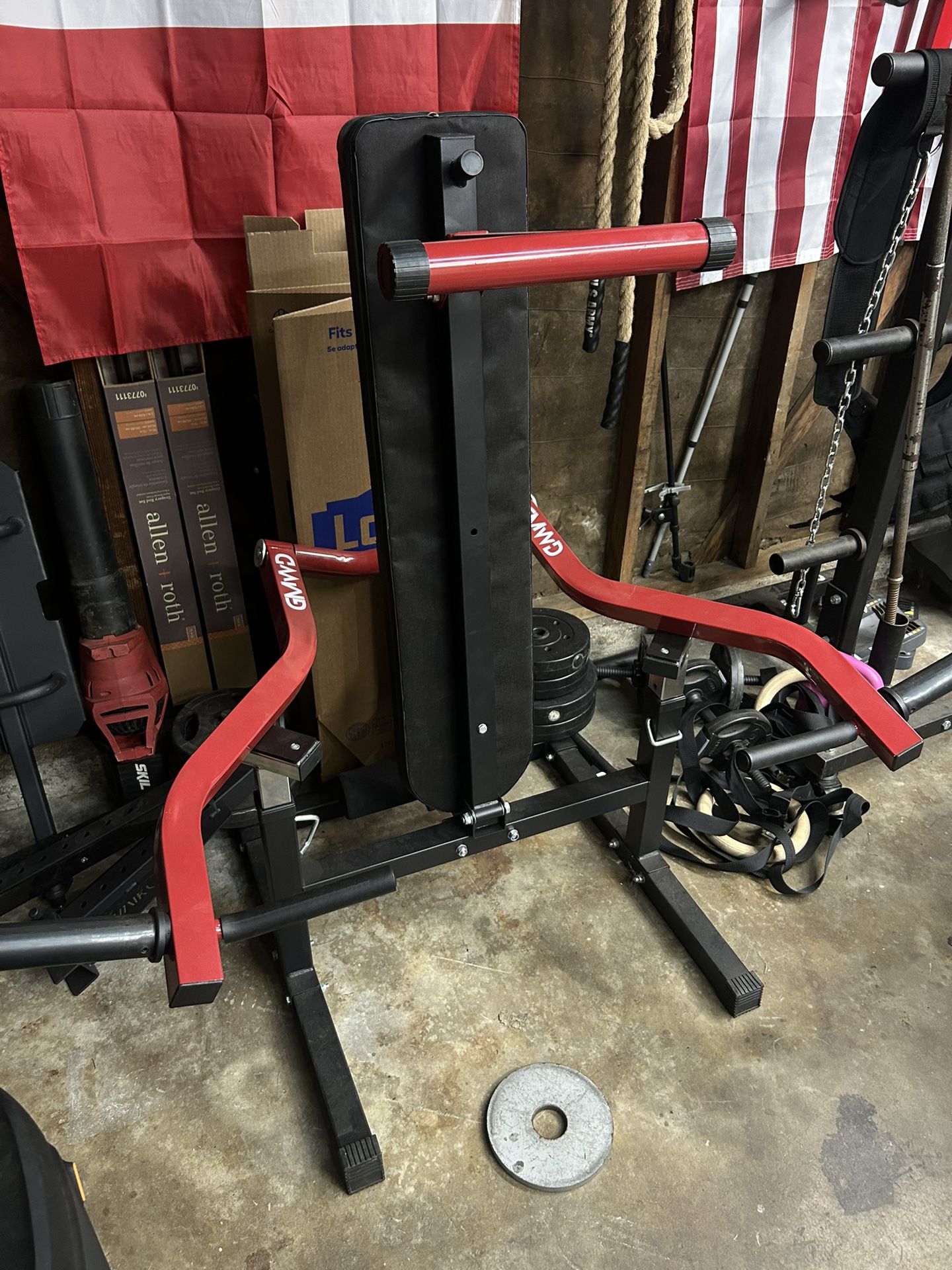 Foldable Chest Press Machine for Sale in San Fernando, CA - OfferUp